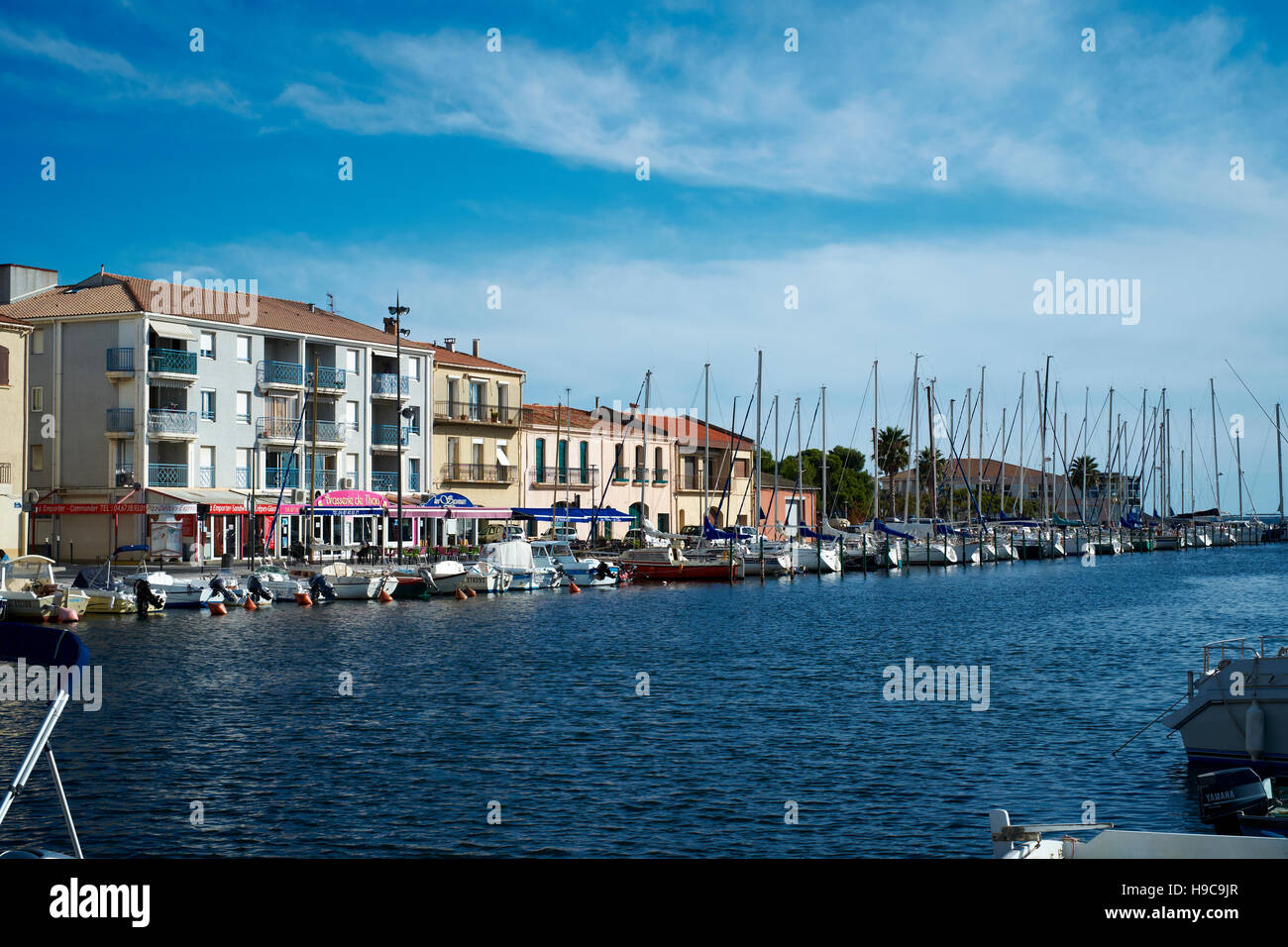 Meze france hi-res stock photography and images - Alamy
