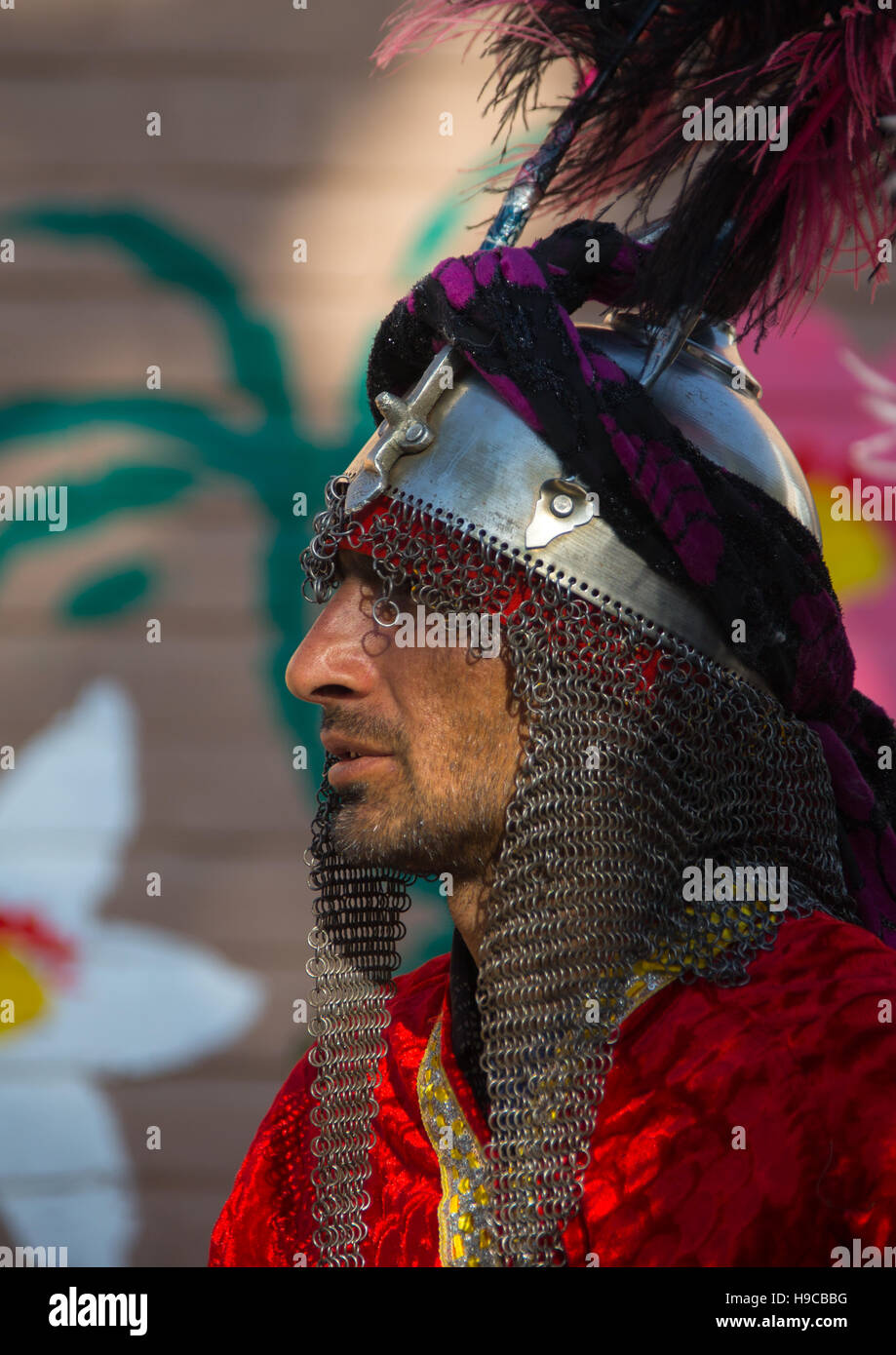 Iranian man wearing an historic costume during the chehel manbar ...