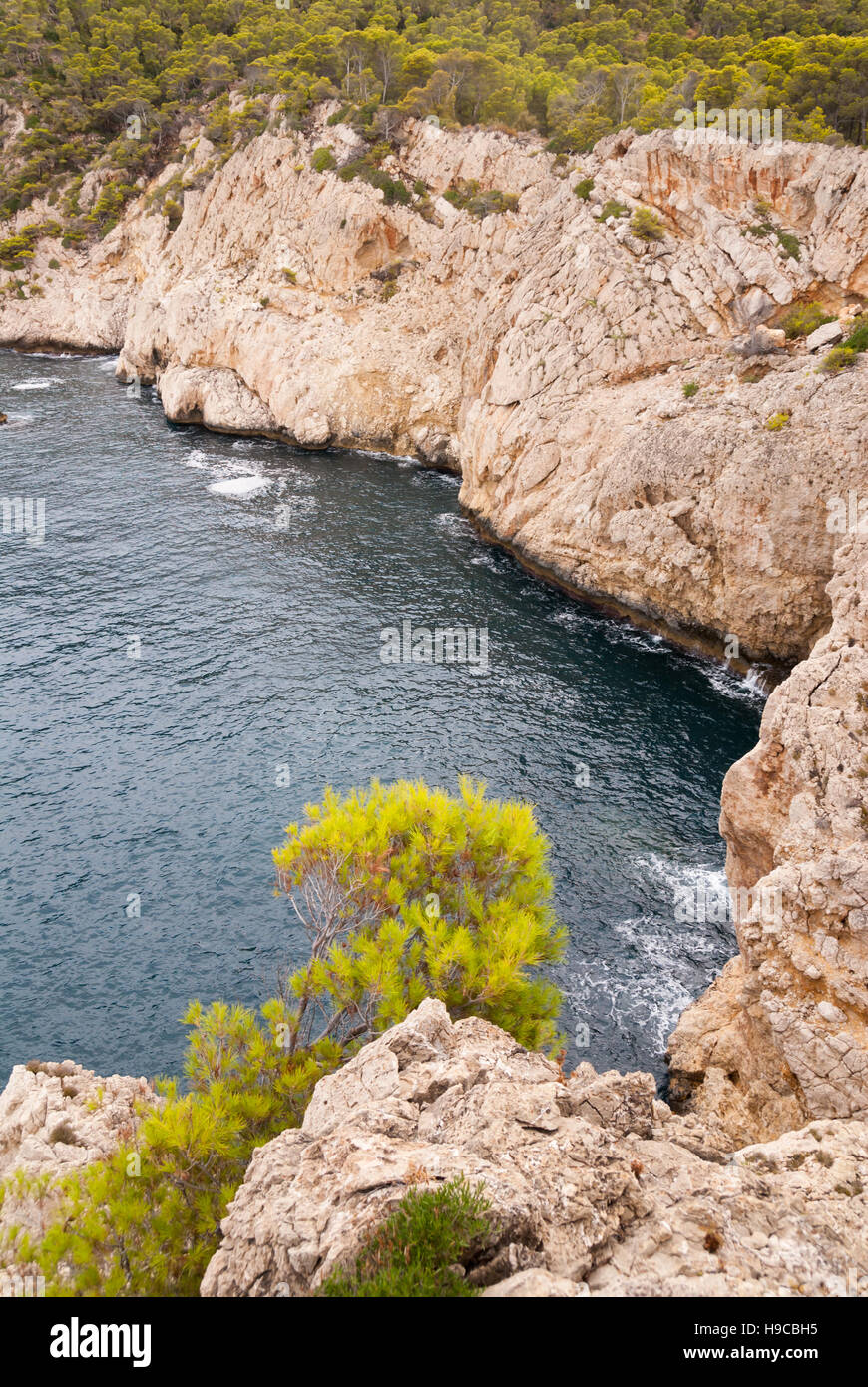 Rocks And Cliffs Mallorca High Resolution Stock Photography and Images ...