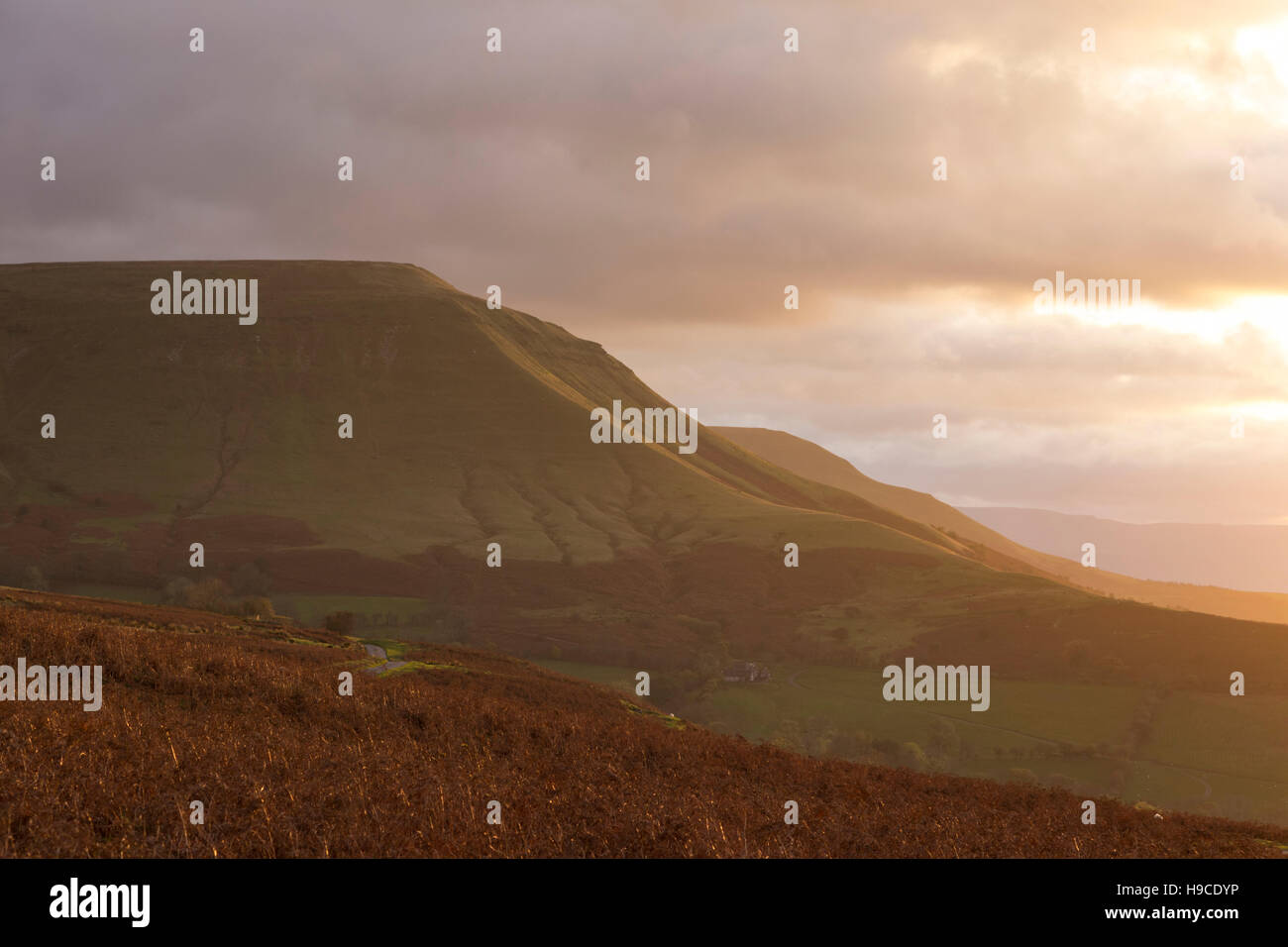 Sunset over Twmpa from the slopes of Hay Bluff on the Gospel Pass ...