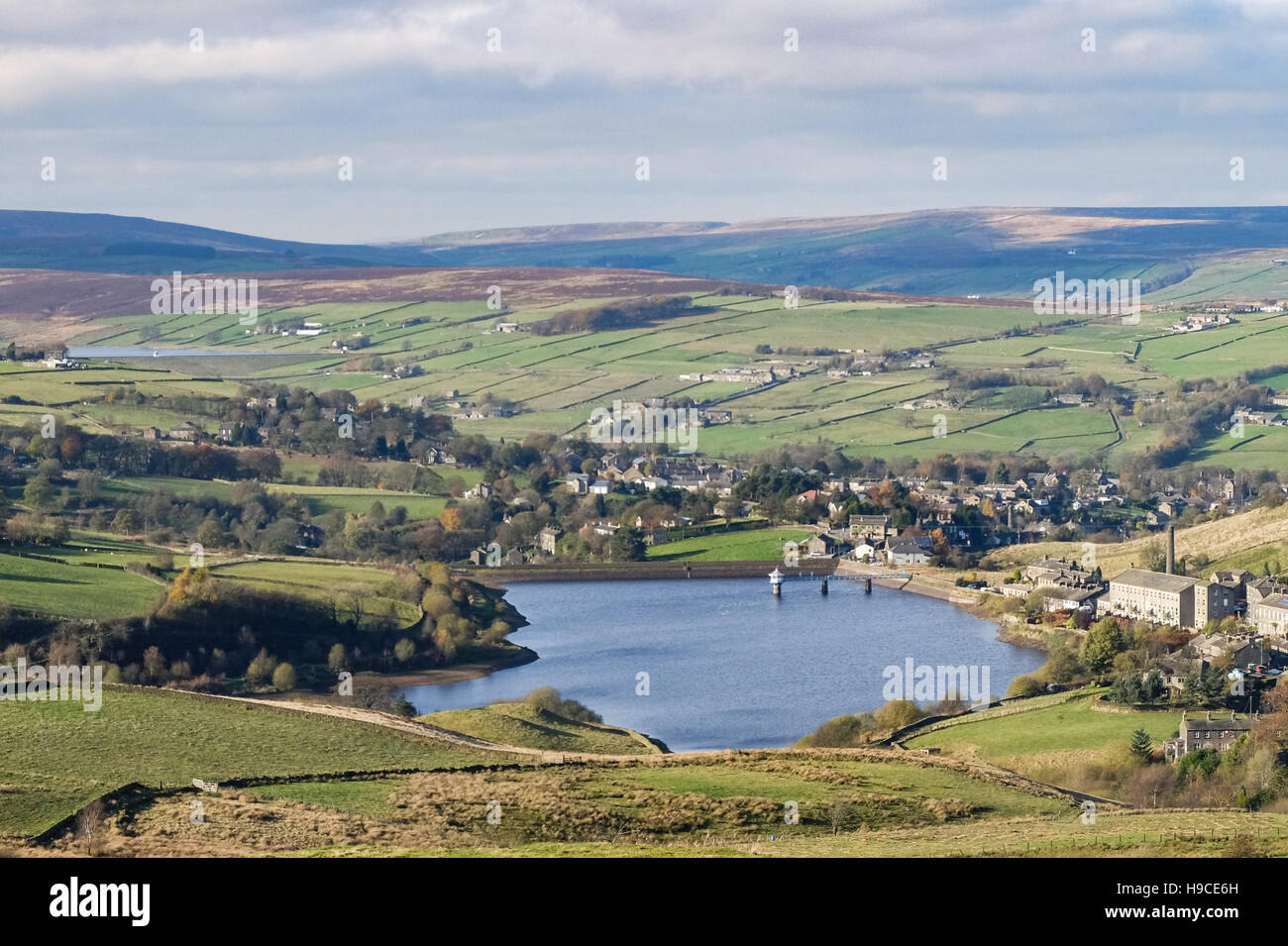 Leeming Reservoir High Resolution Stock Photography and Images - Alamy