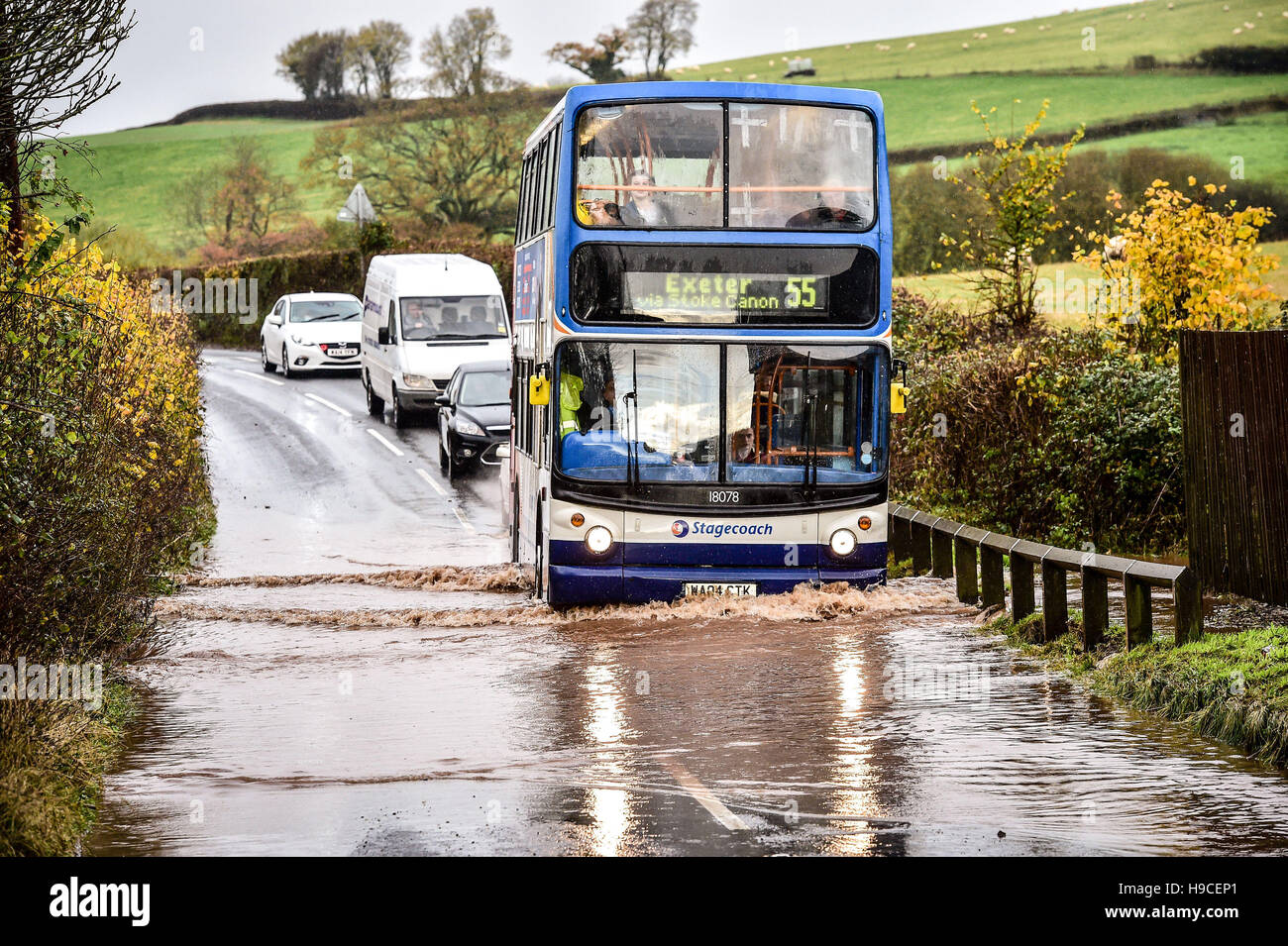 Number 55 bus hi-res stock photography and images - Alamy