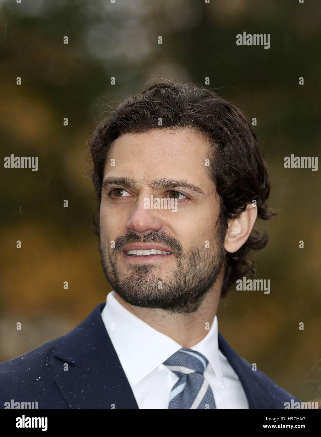 Prince Carl Philip of Sweden and his wife, Princess Sofia of Sweden ...