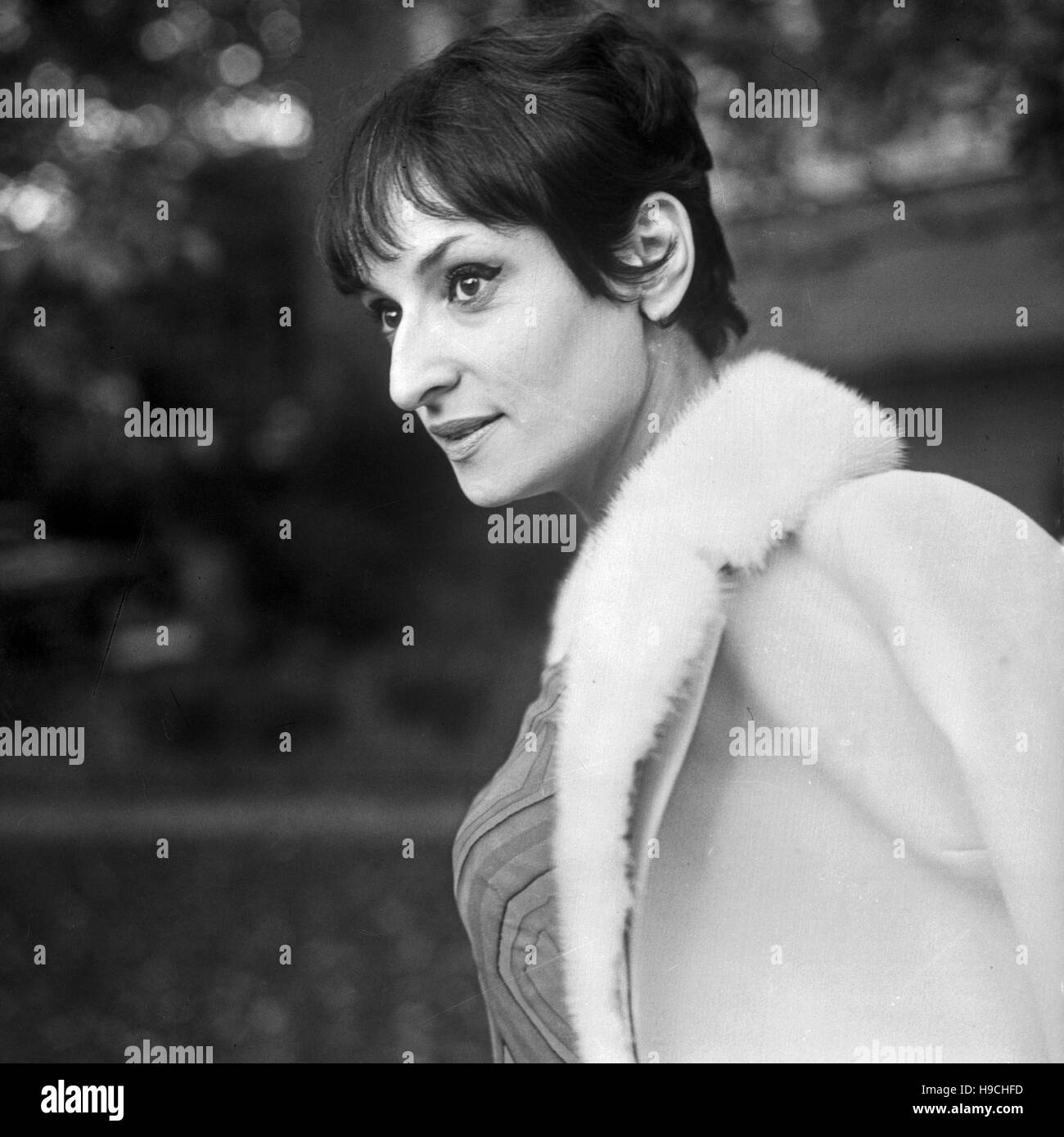Barbara french singer Black and White Stock Photos & Images - Alamy