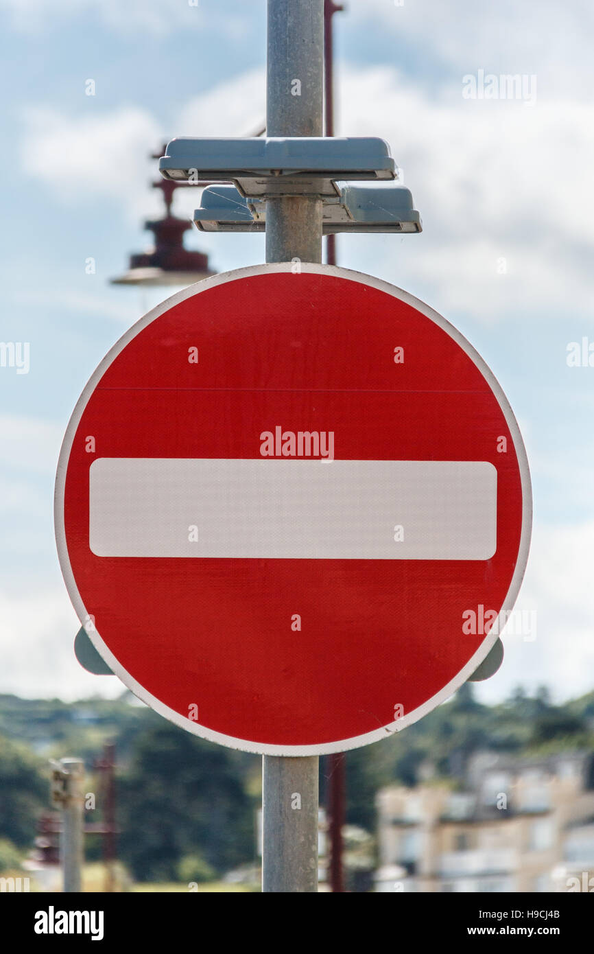 No Entry For Cars High Resolution Stock Photography and Images - Alamy