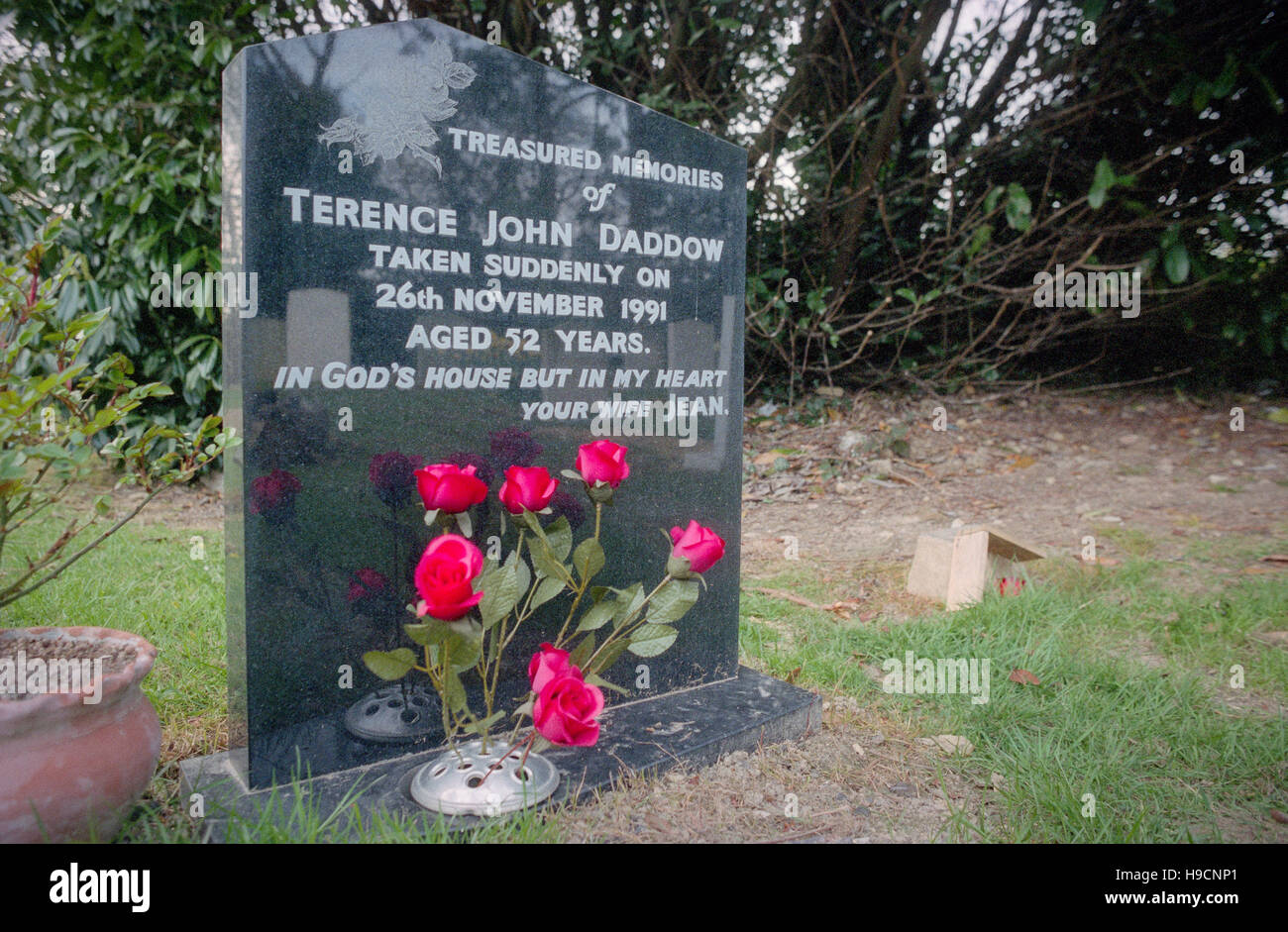The murder of Terry Daddow: Terry Daddow's gravestone in Northiam, Kent ...