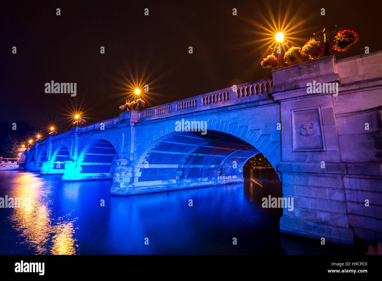 Kingston london riverside hi-res stock photography and images - Alamy