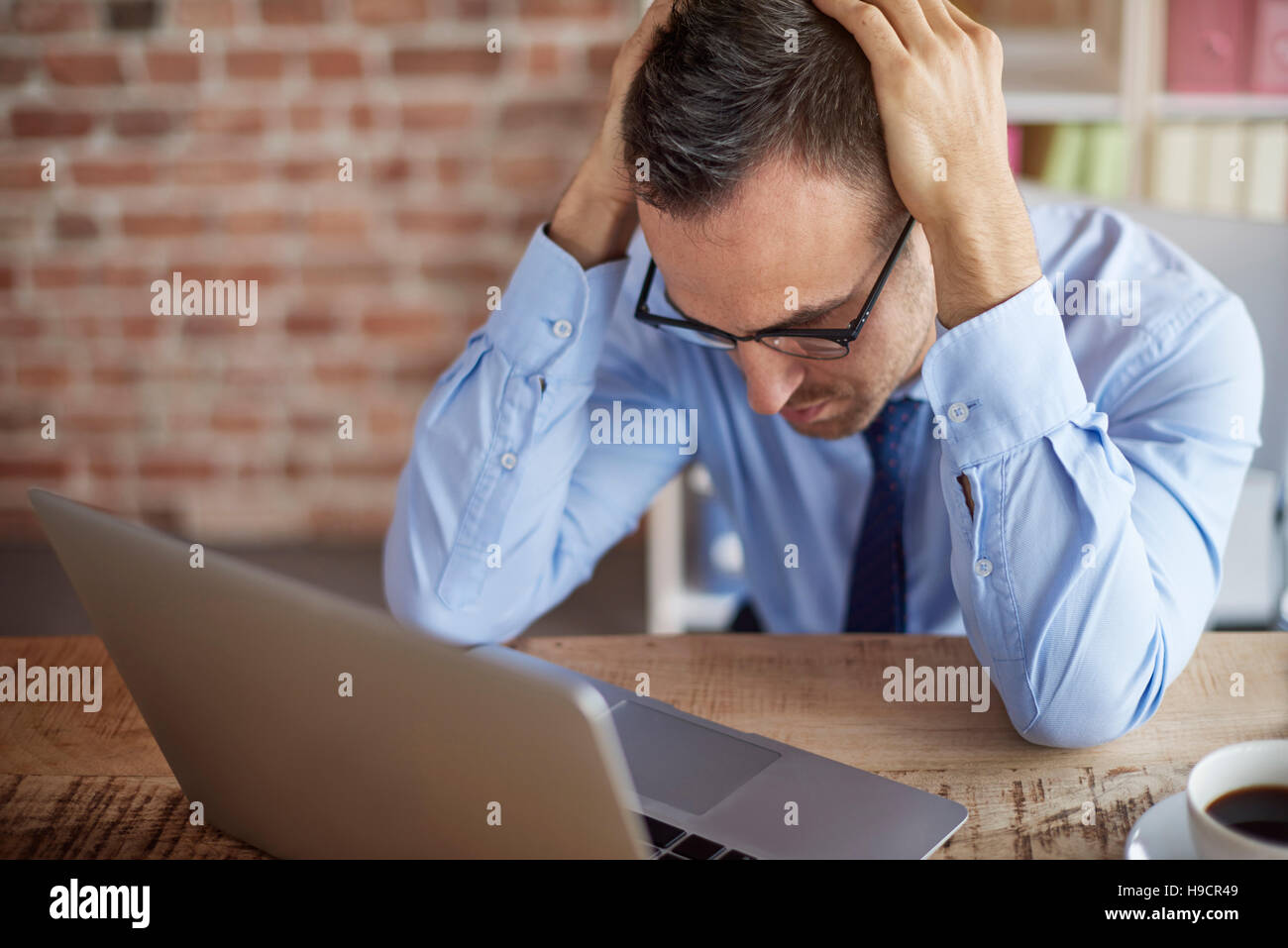 Working failure hi-res stock photography and images - Alamy