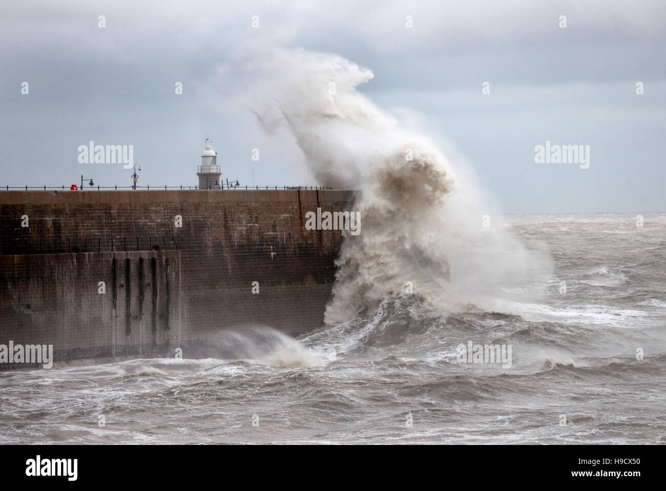 Storm waves hit the Old Harbour Wall Folkestone during Storm Angus ...