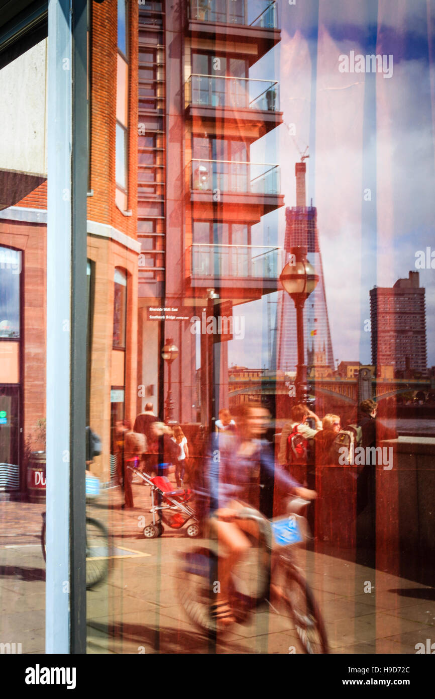 Shard reflection in thames daytime hi-res stock photography and images ...
