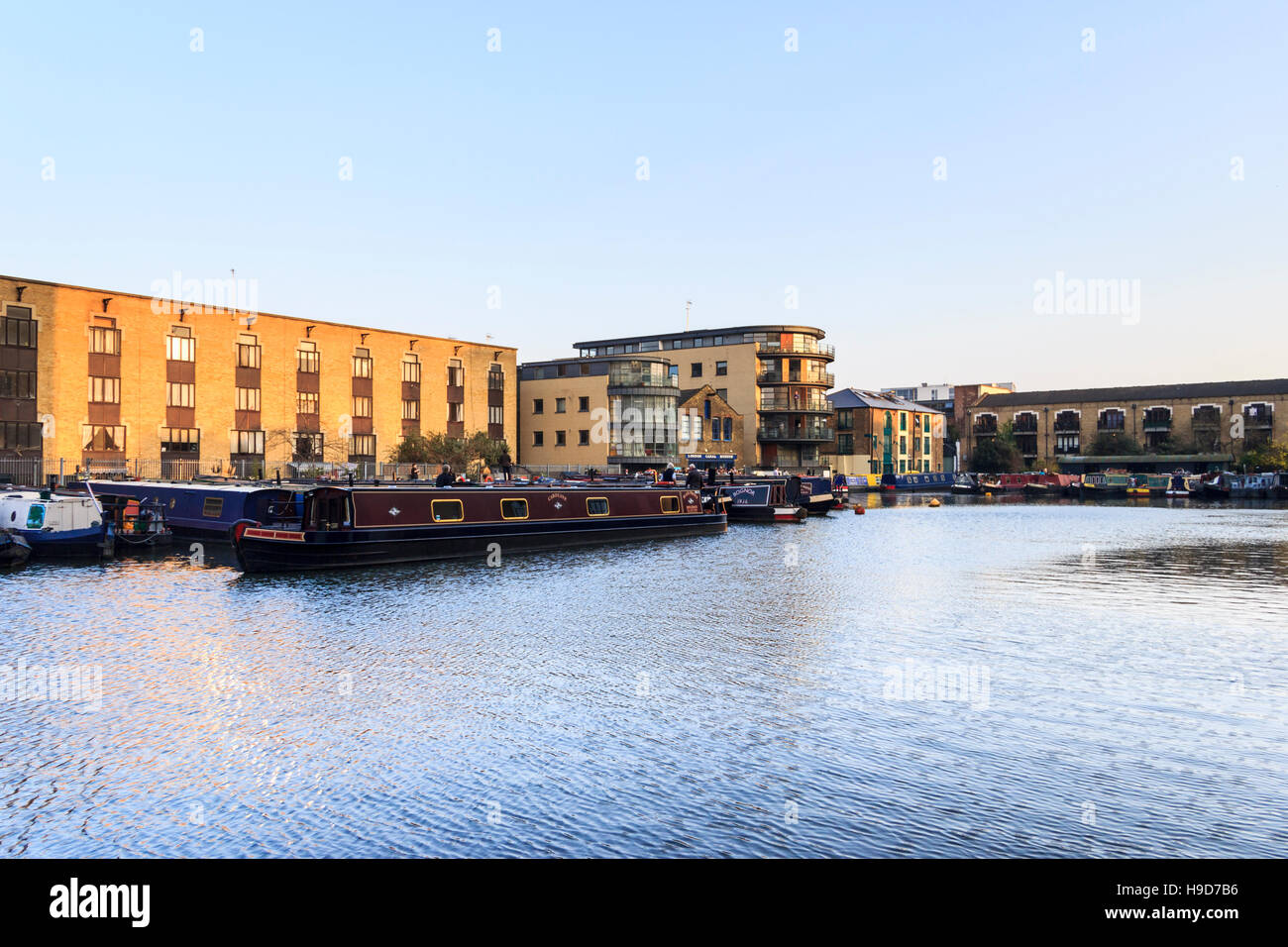 Ice Wharf, Albert Dock and Islington Canal Museum, Regent's Canal, London, UK Stock Photo - Alamy