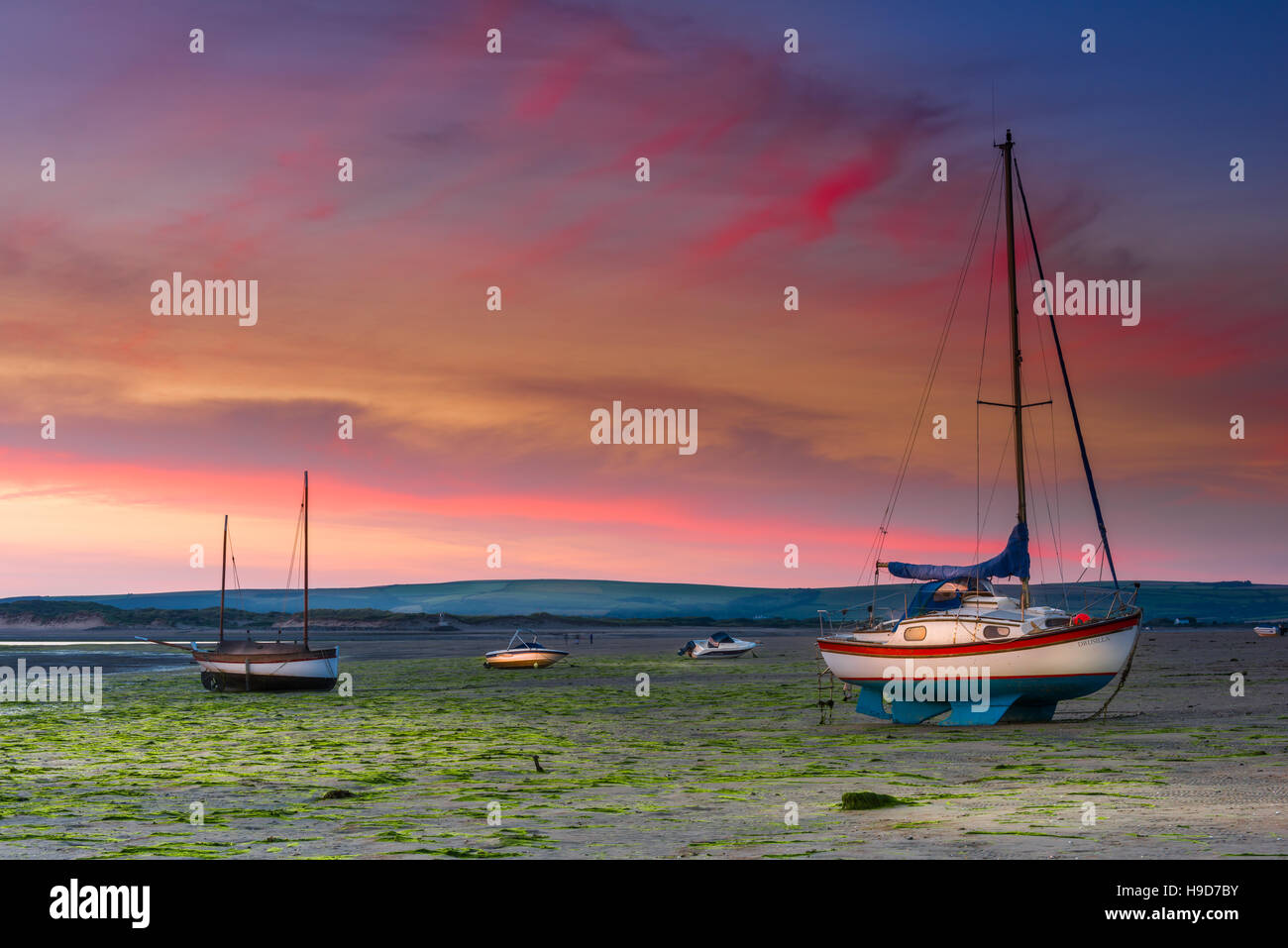 Instow beach hi-res stock photography and images - Alamy