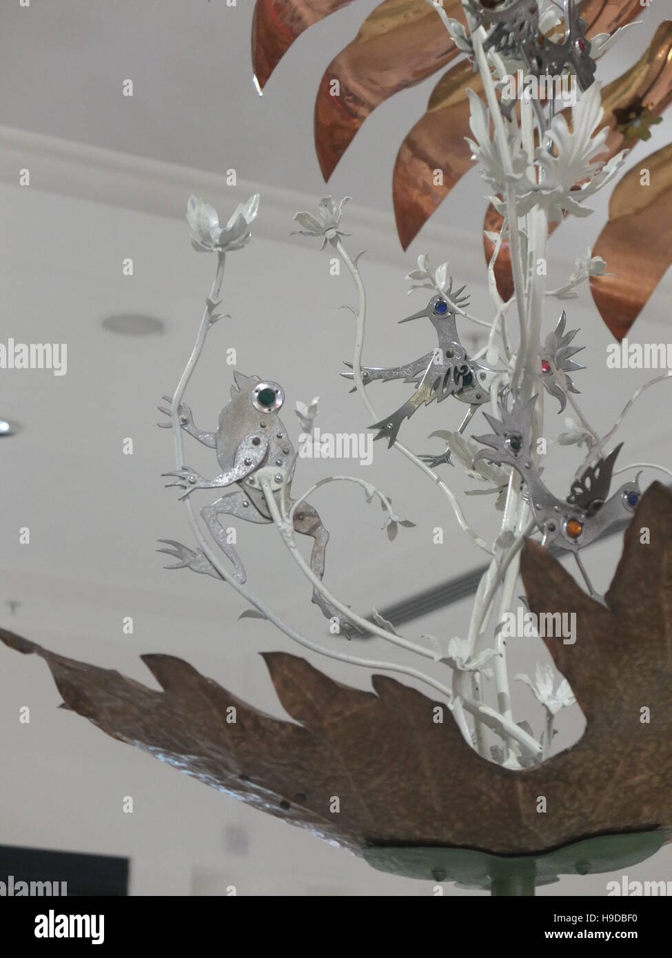 Intu victoria centre hi-res stock photography and images - Alamy