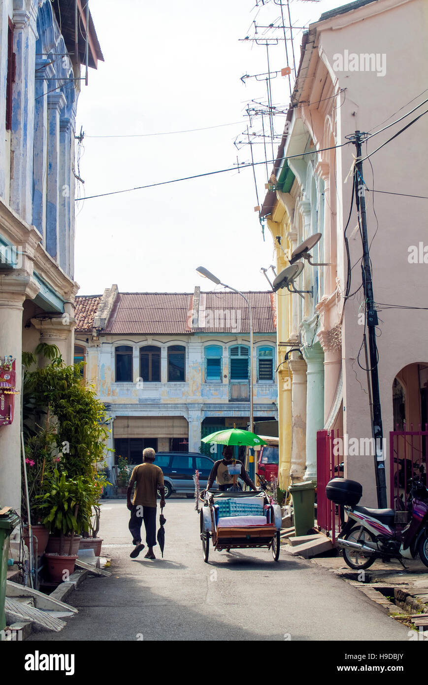 Cheong Fatt Tze Mansion on Leith Street in the historical centre of ...