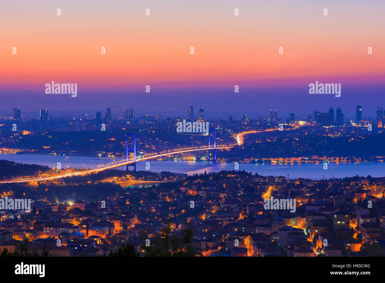 Istanbul scenery hi-res stock photography and images - Alamy