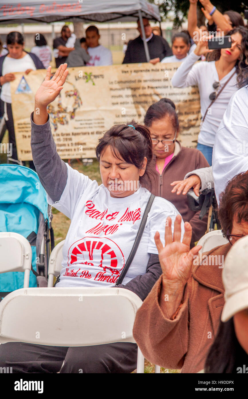 Gang signs and prayers hi-res stock photography and images - Alamy