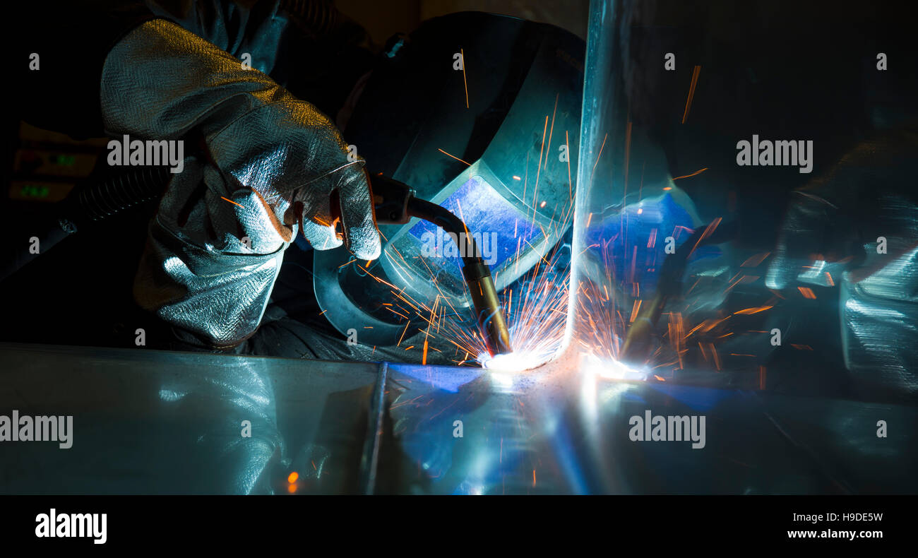 Weld splatter hi-res stock photography and images - Alamy