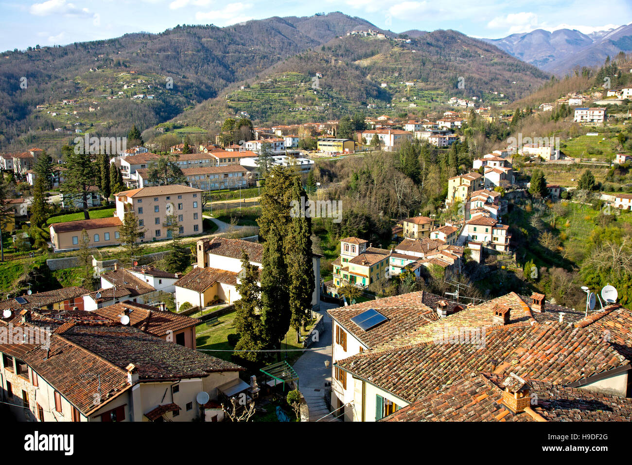 Barga village hi-res stock photography and images - Alamy