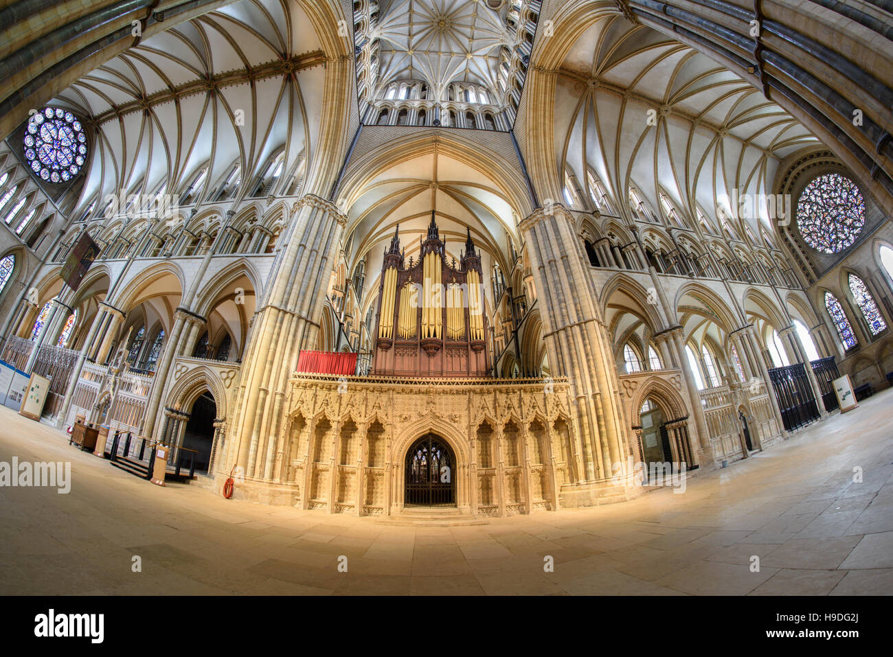 Transepts hi-res stock photography and images - Alamy