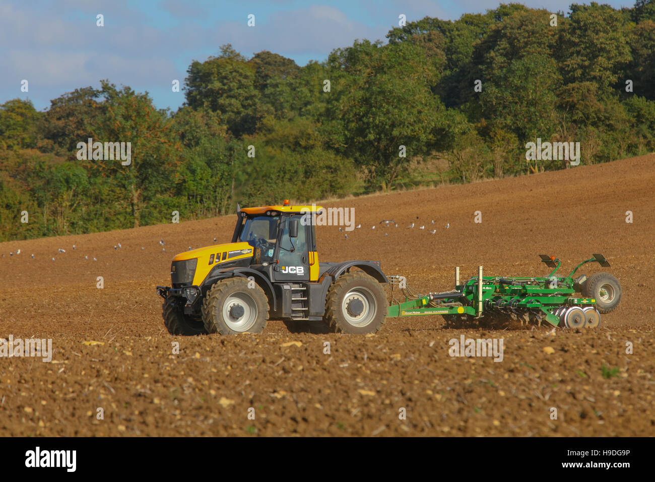 Sowing and reaping industry hi-res stock photography and images - Alamy