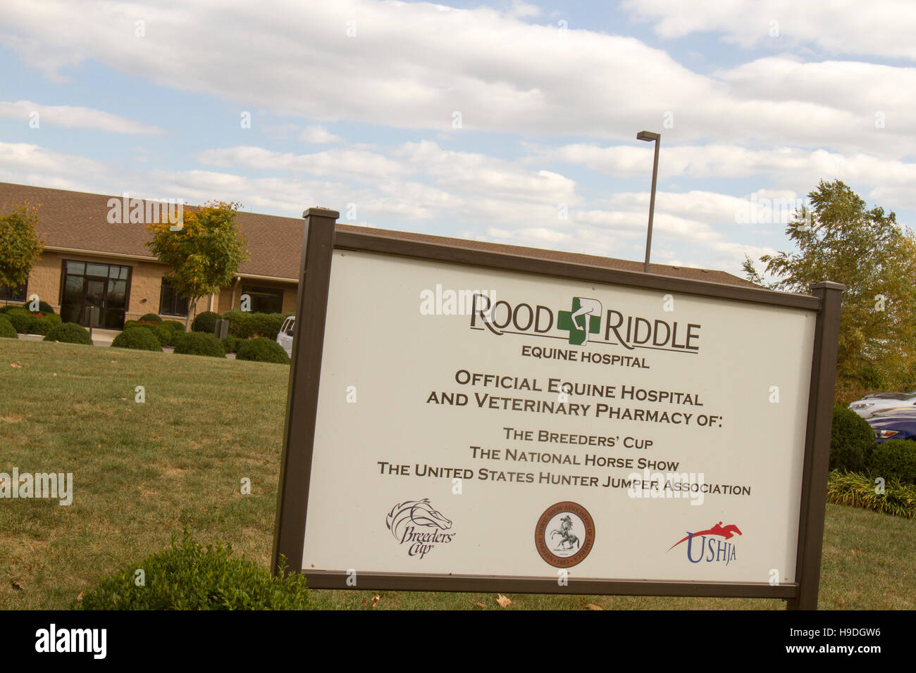 Lexington, KY, USA - October 18, 2016 : Entrance sign to Rood and ...