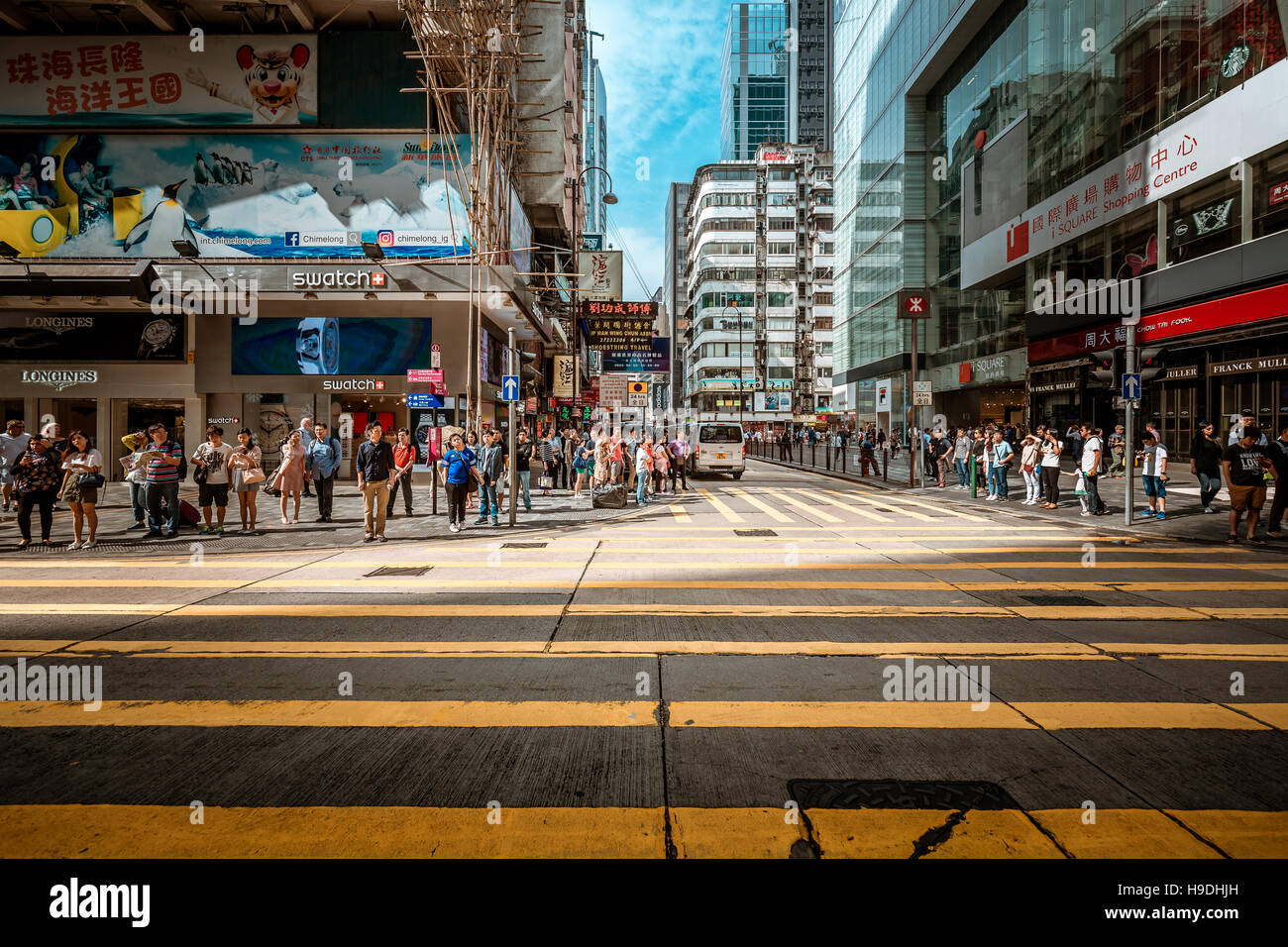 Street Hong Kong famous Nathan Road Tsim Sha Tsui Stock Photo - Alamy