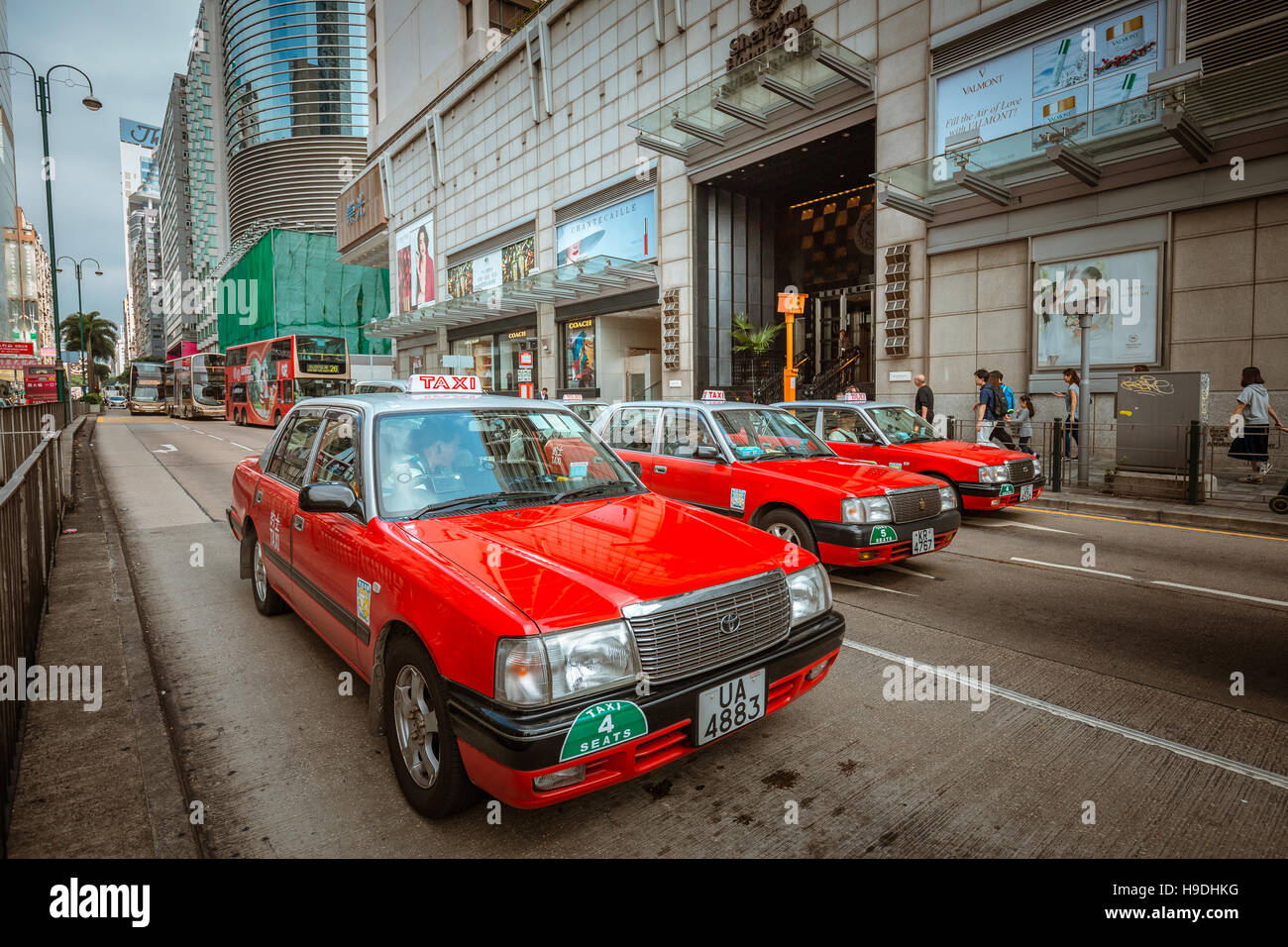 Street Hong Kong famous Nathan Road Tsim Sha Tsui Stock Photo - Alamy