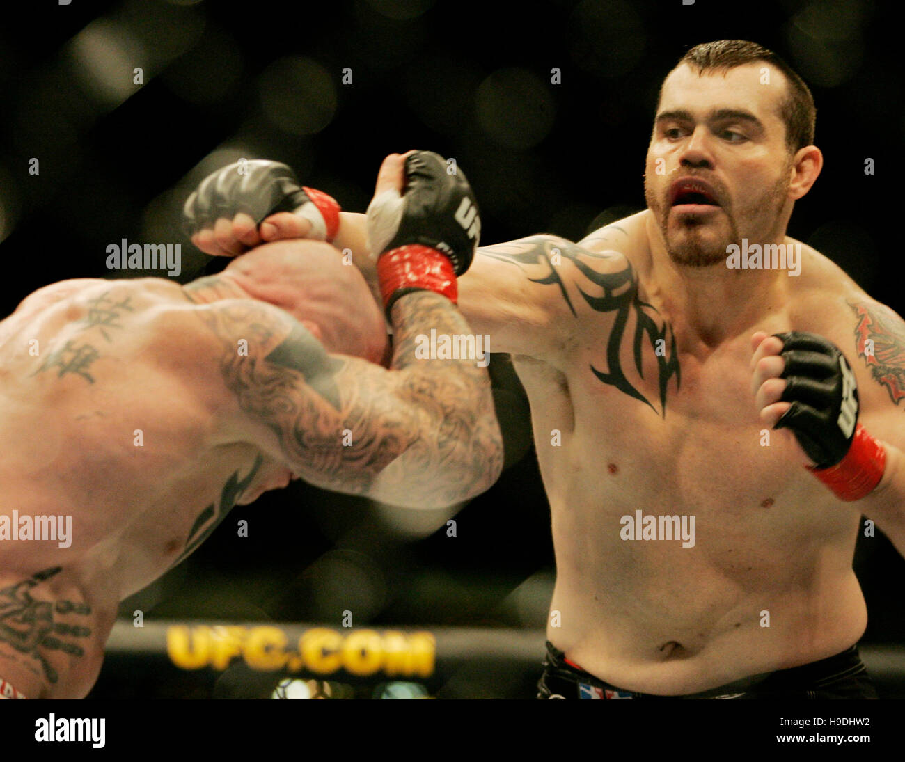 Tim Sylvia, right, fights Jeff Monson during the Ultimate Fighting ...