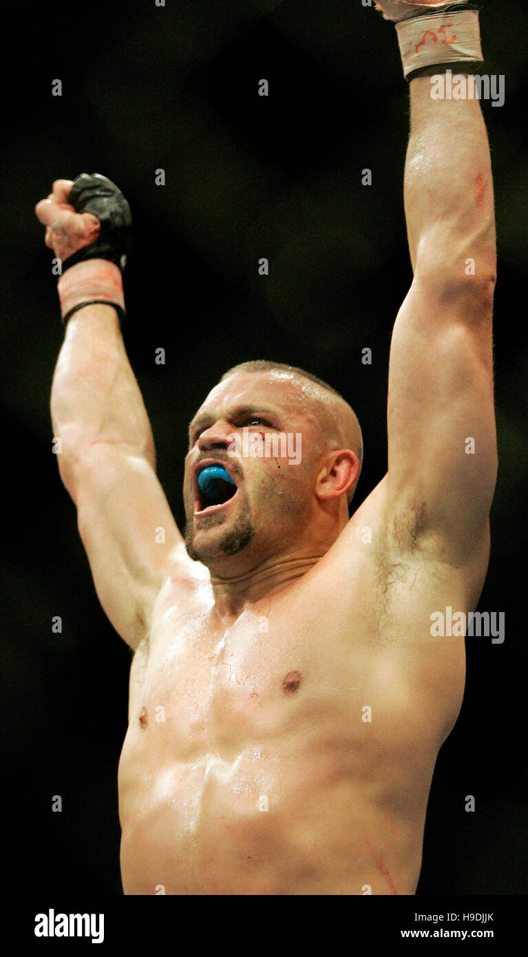Chuck liddell ortiz hi-res stock photography and images - Alamy