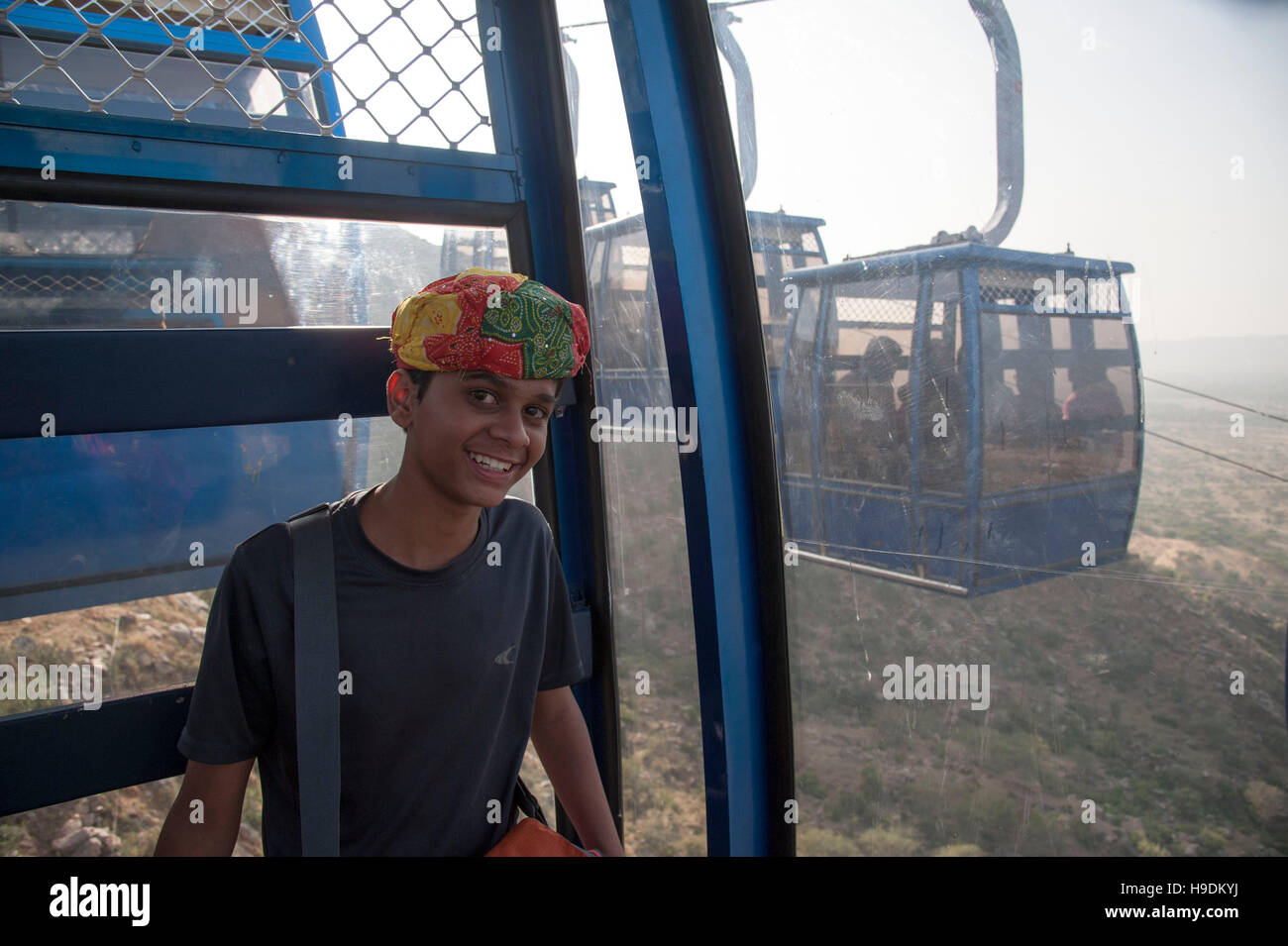 Ropeway cabin hi-res stock photography and images - Alamy