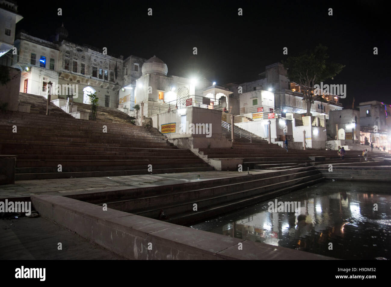 Jagannath Ghat ram ghat at Holy Pushkar Lake Pushkar, Rajasthan, India ...