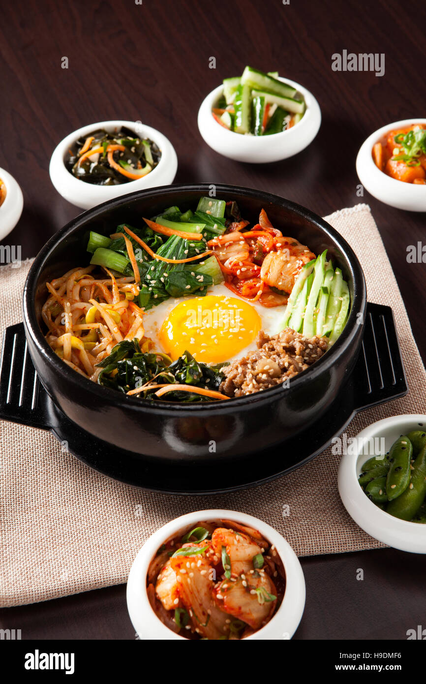 Bibimbap Korean rice Stock Photo - Alamy