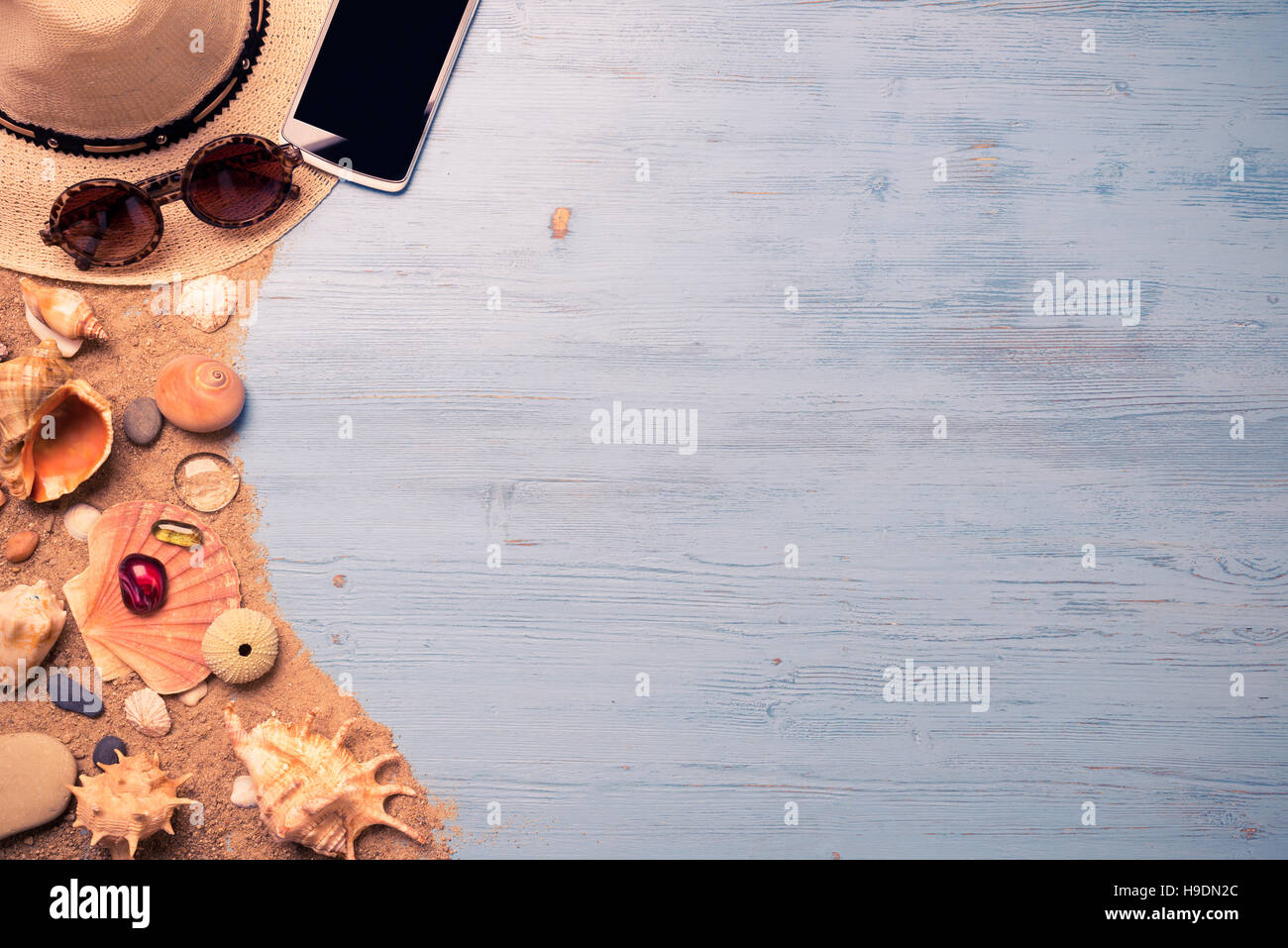 Summer objects for vacation Stock Photo - Alamy