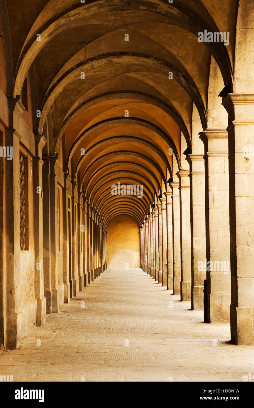 Archway in Lucca Italy Stock Photo - Alamy