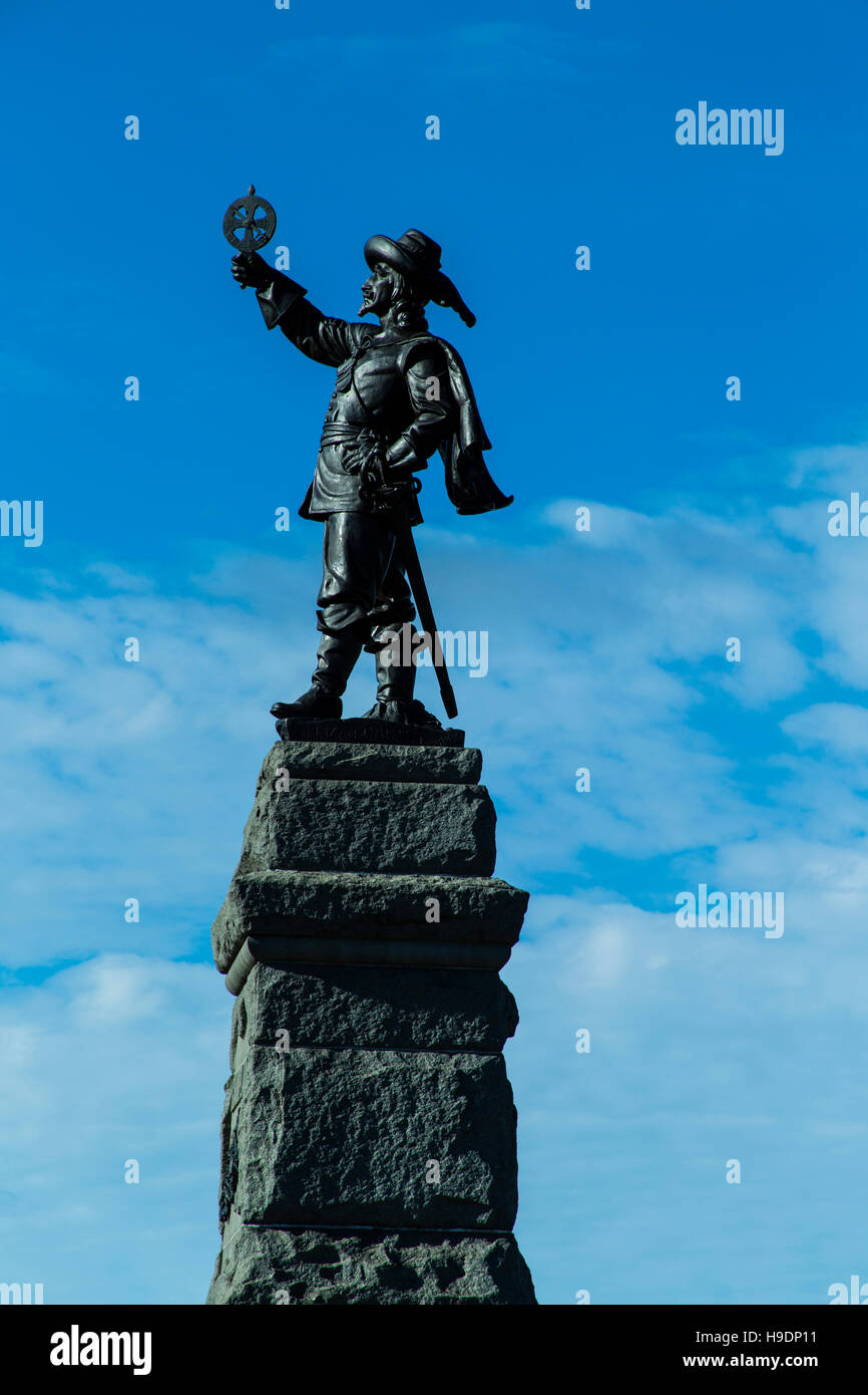 Statue of French explorer Samuel de Champlain Nepean Point Ottawa ...