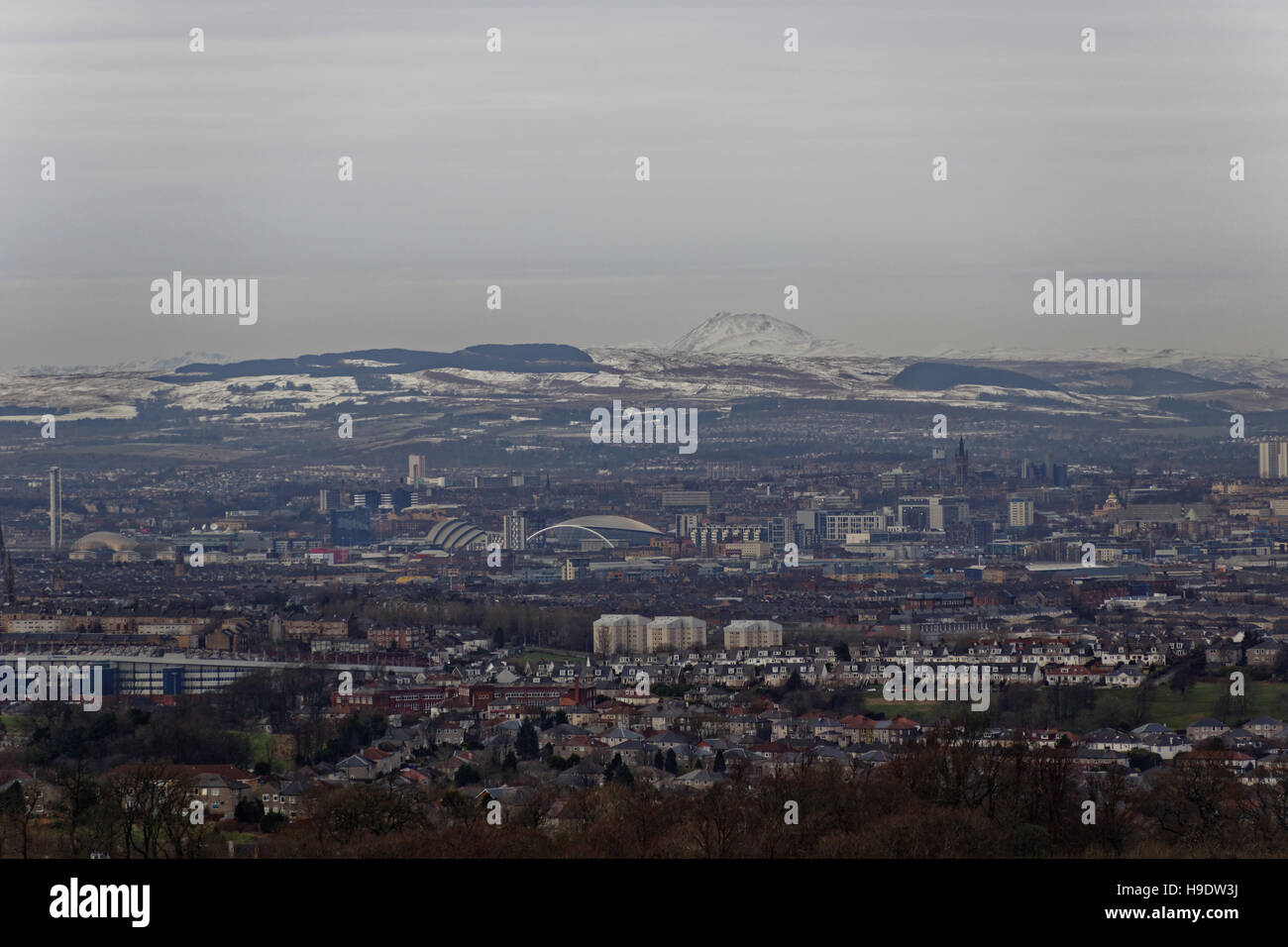 Aerial view of Glasgow and the west from Cathkin braes Stock Photo - Alamy