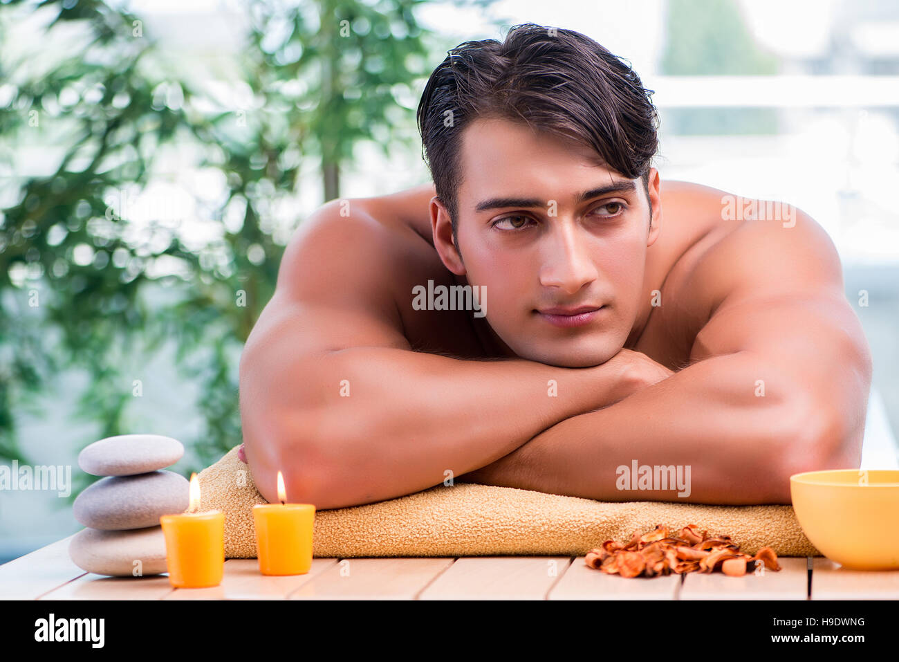 Handsome man during spa session Stock Photo - Alamy