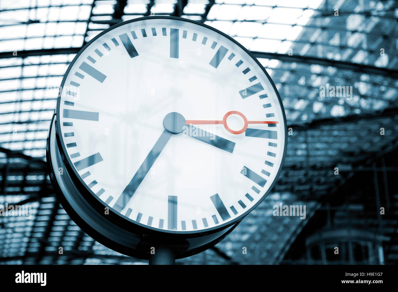 Central Station, clock, Berlin Stock Photo - Alamy