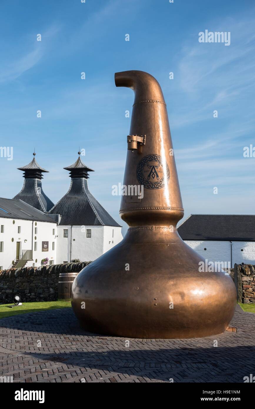 Ardbeg whiskey distillery, pot still, Islay, Inner Hebrides, Scotland ...