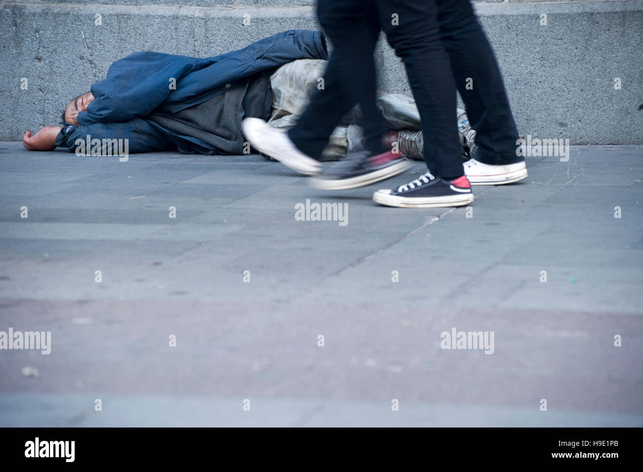 Homeless people sleep on footpath hi-res stock photography and images ...