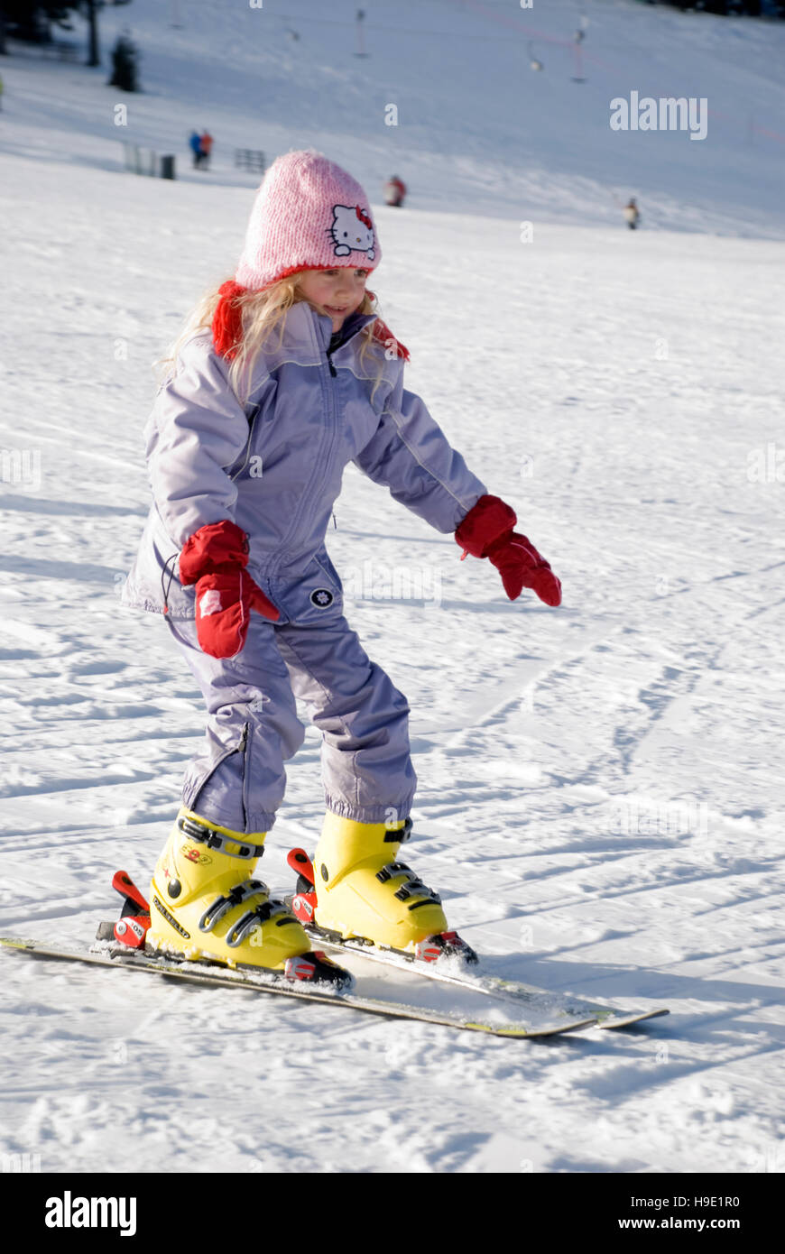 Practice skiing hi-res stock photography and images - Alamy