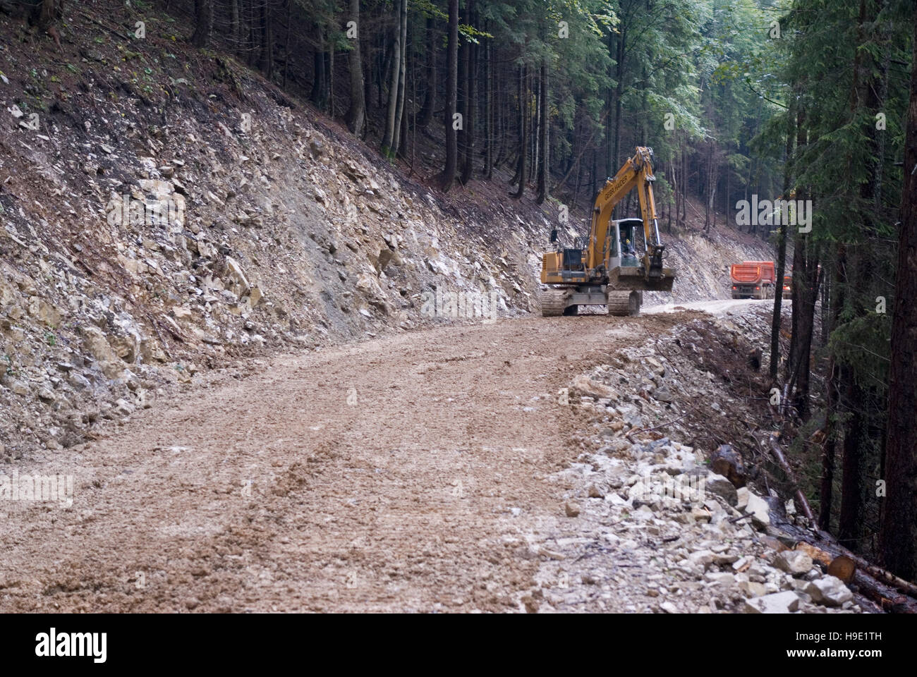 Austria road construction hi-res stock photography and images - Alamy
