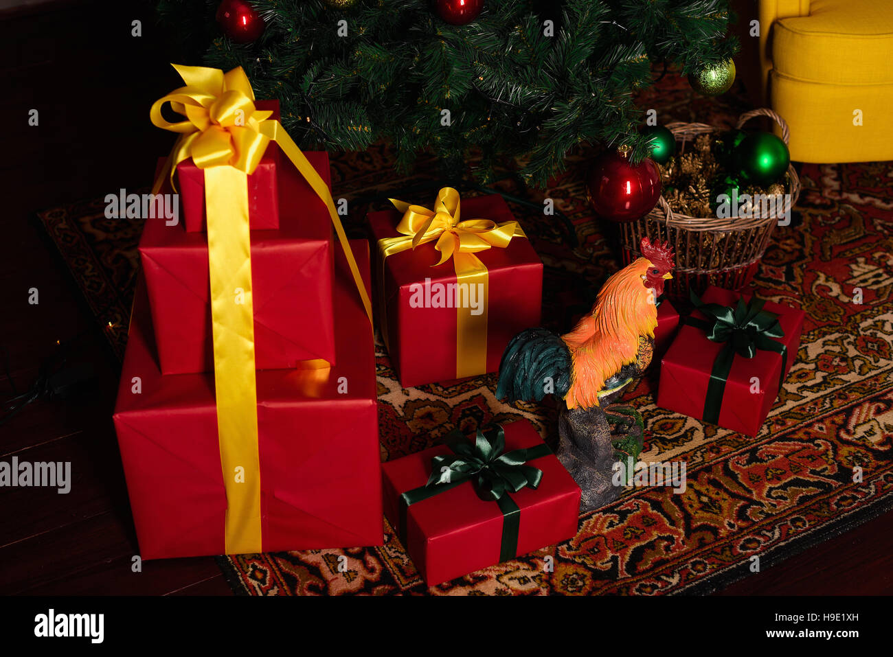 Green christmas tree near hi-res stock photography and images - Alamy