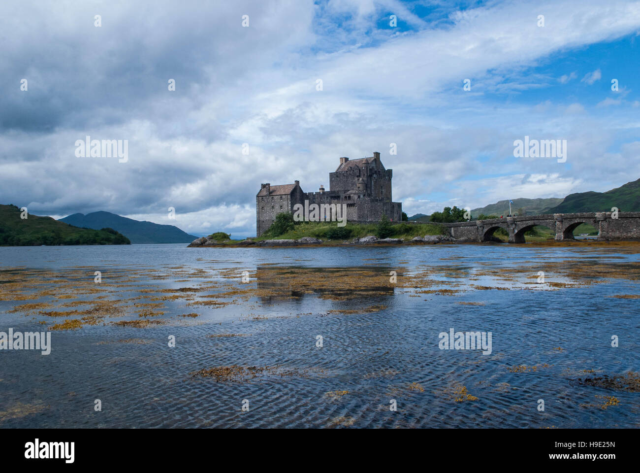 Eilean Donan Castle Kyle of Lochalsh Scotland Loch Stock Photo - Alamy
