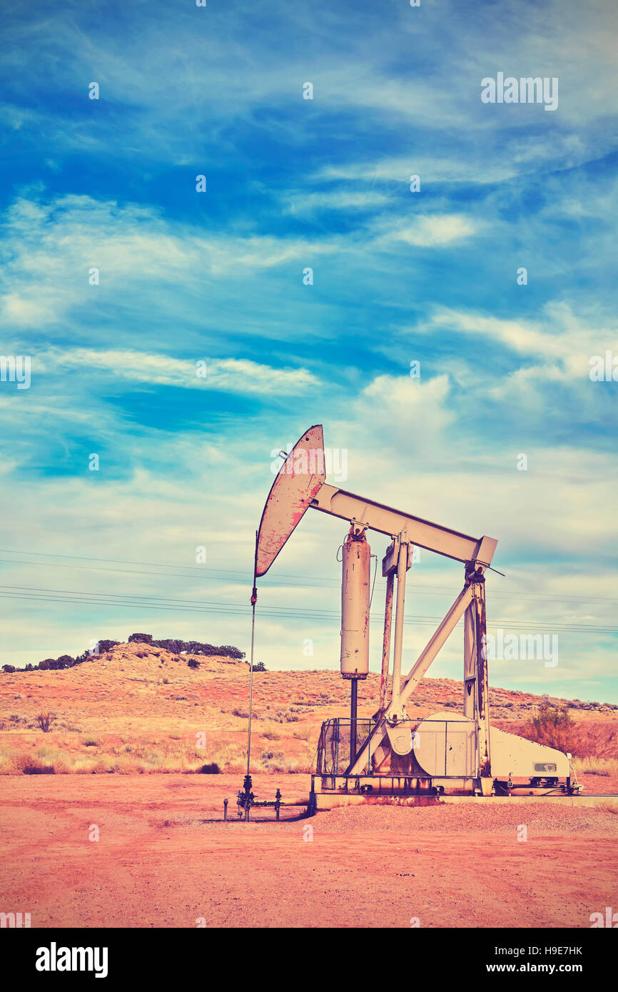 Oilfield drill hi-res stock photography and images - Alamy