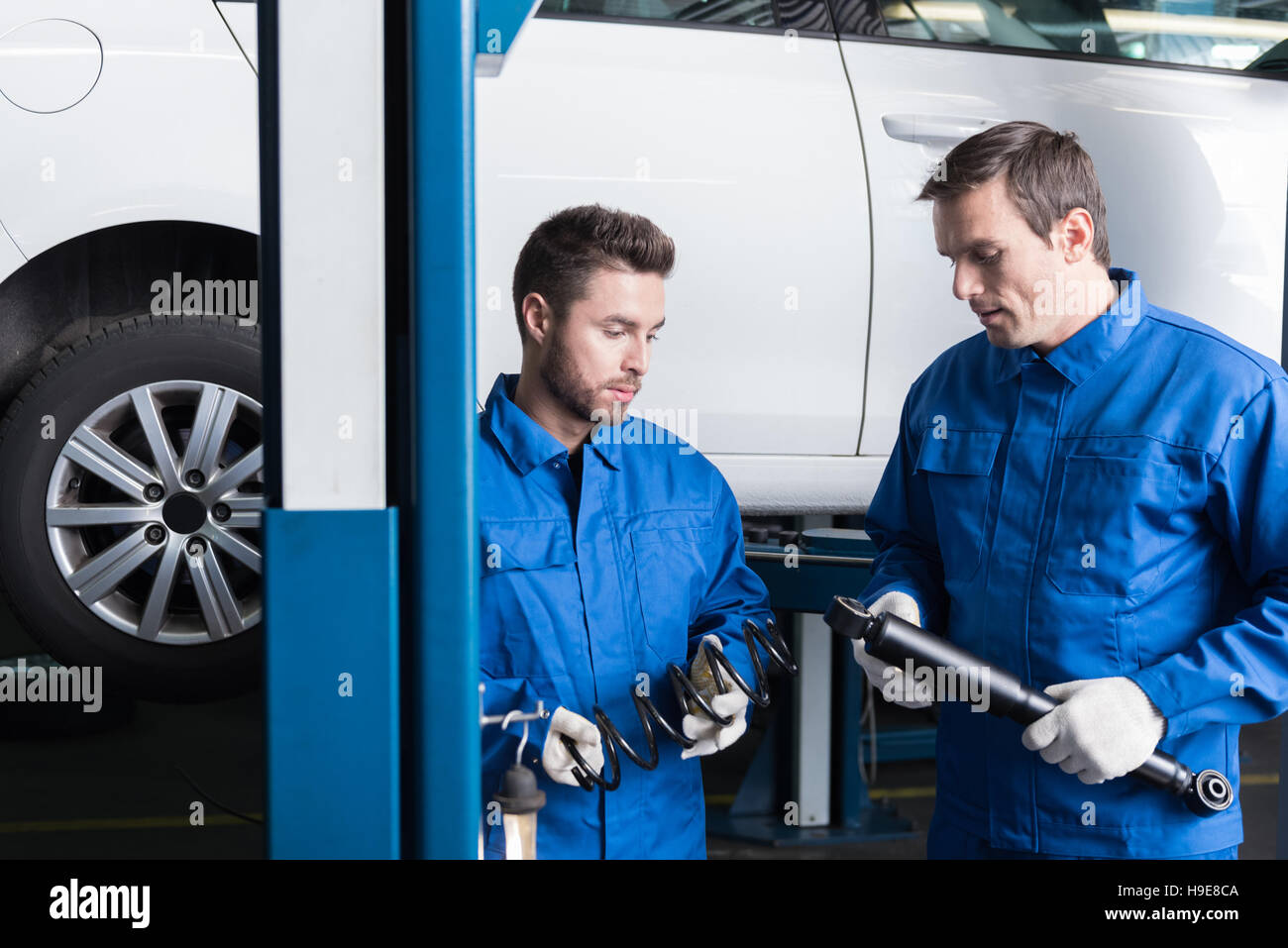 Reparing car hi-res stock photography and images - Alamy