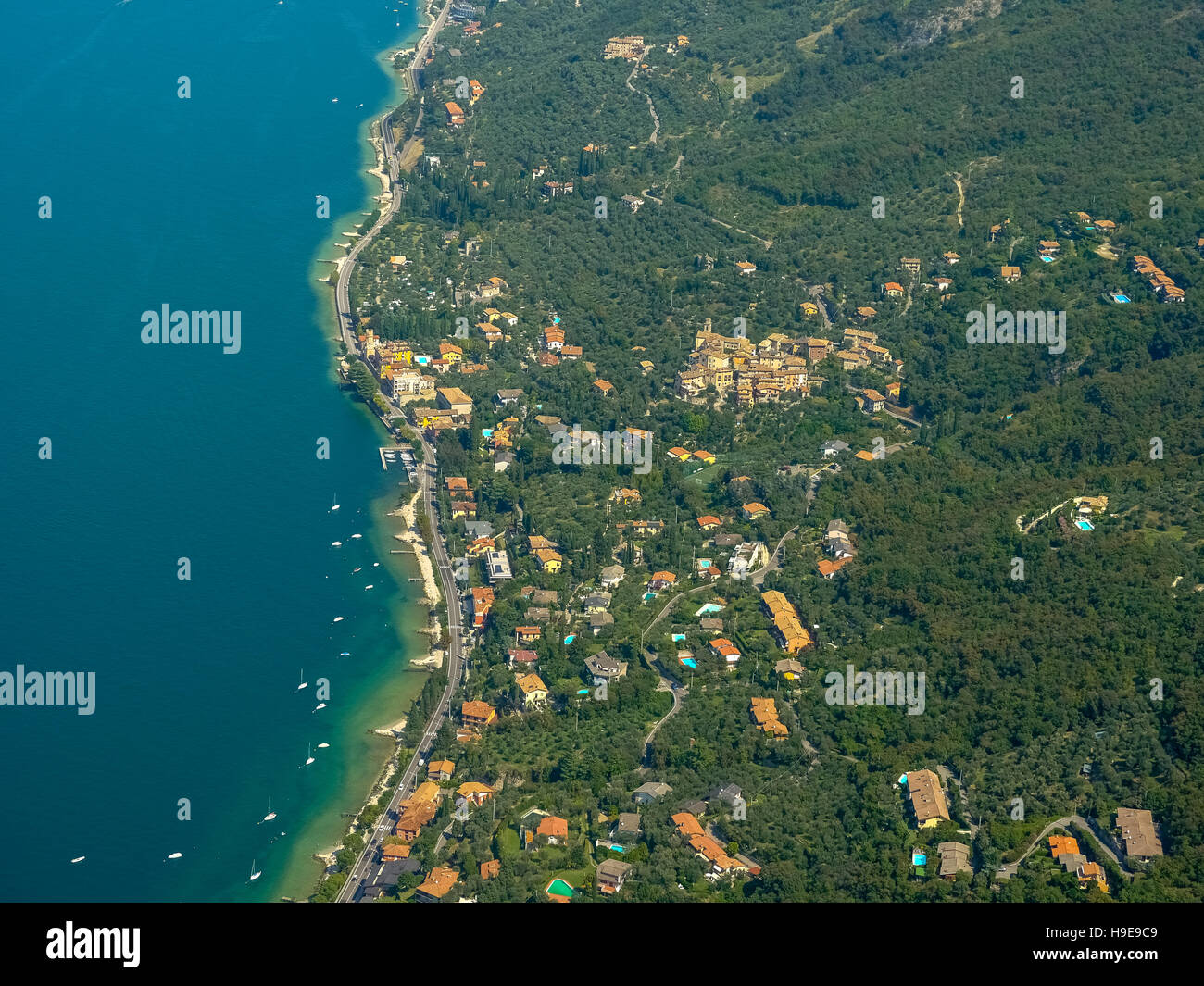 Aerial view, mountain village of Pai, Torr del Benaco, Lake Garda, Lago ...