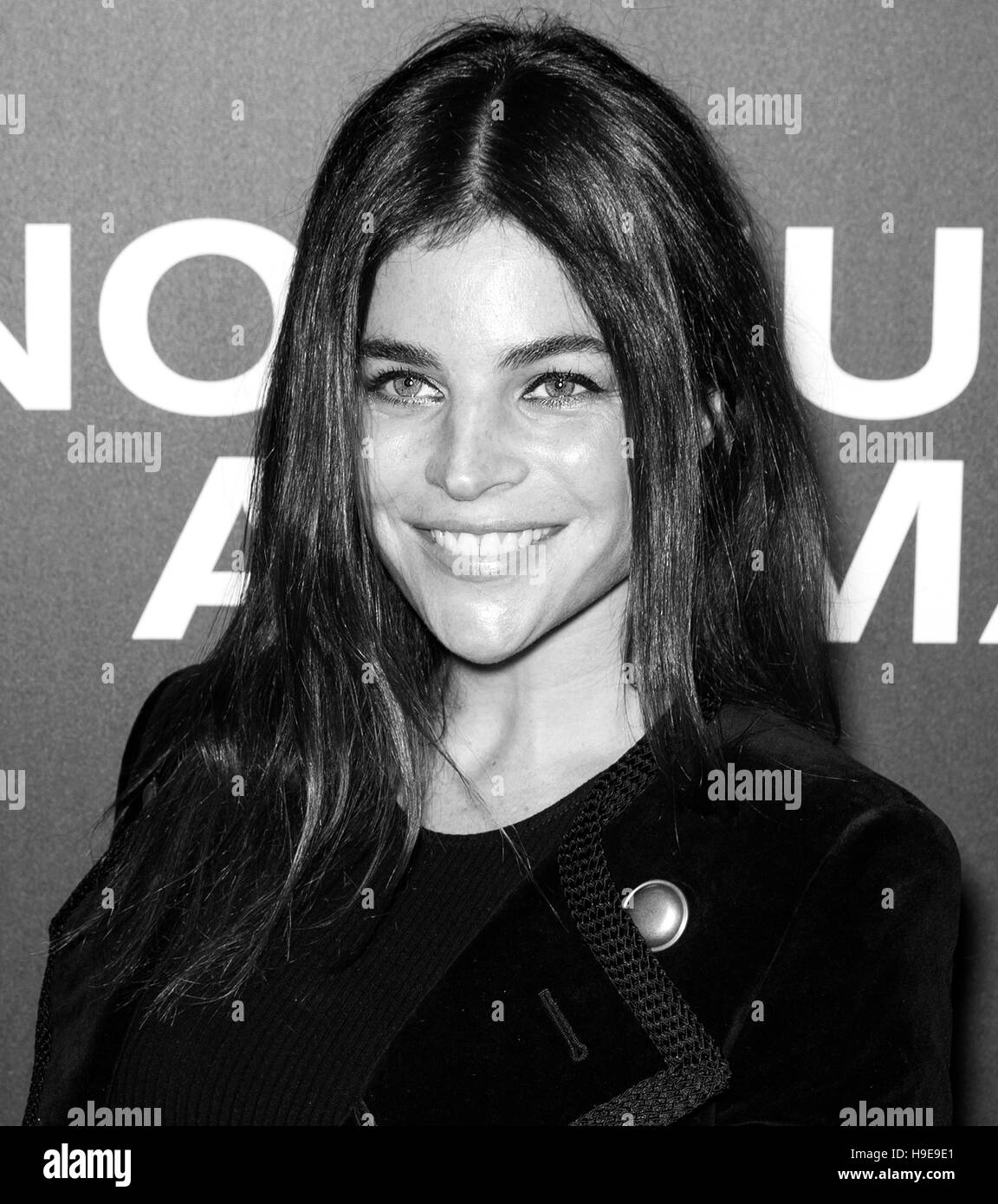 Julia restoin roitfeld arrivals black hi-res stock photography and ...