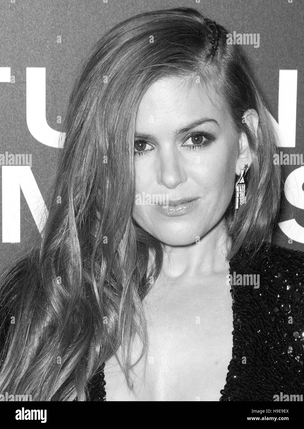 New York City, USA - November 17, 2016: Actress Isla Fisher attends the ...