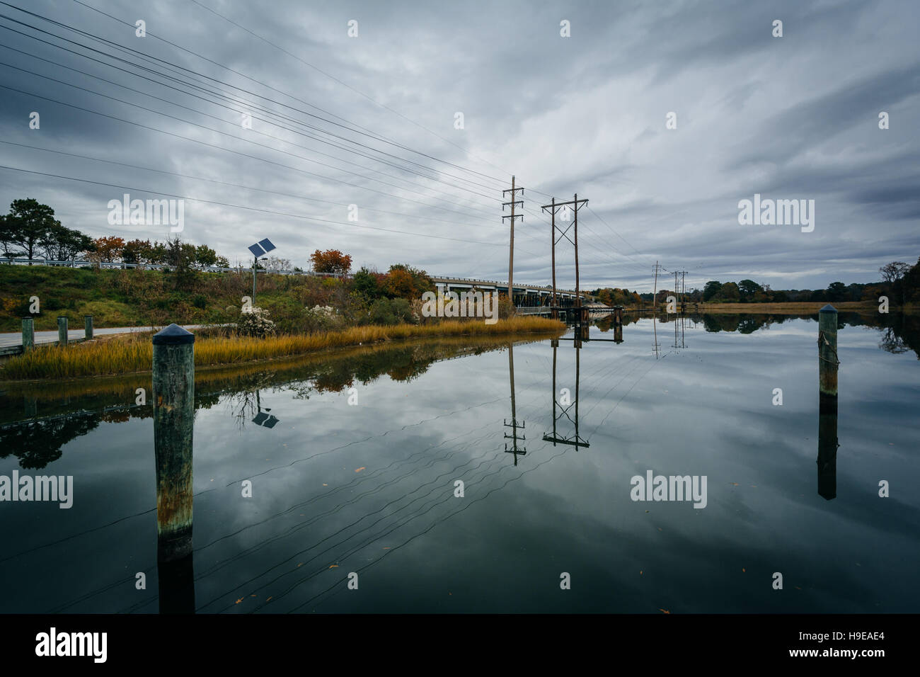 Bridge at Oak Creek Landing, in Newcomb, near St. Michaels, Maryland ...
